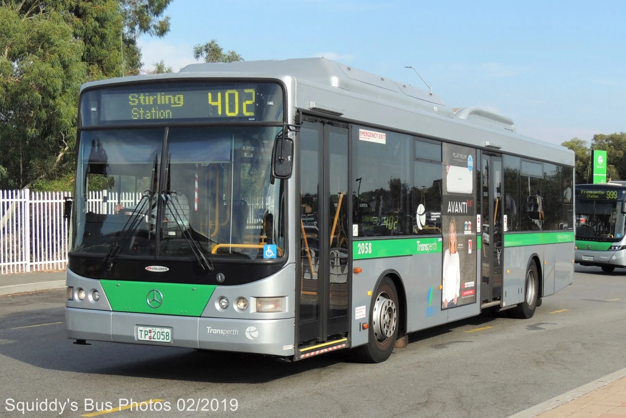 2000 Series — Squiddy's Bus Photos