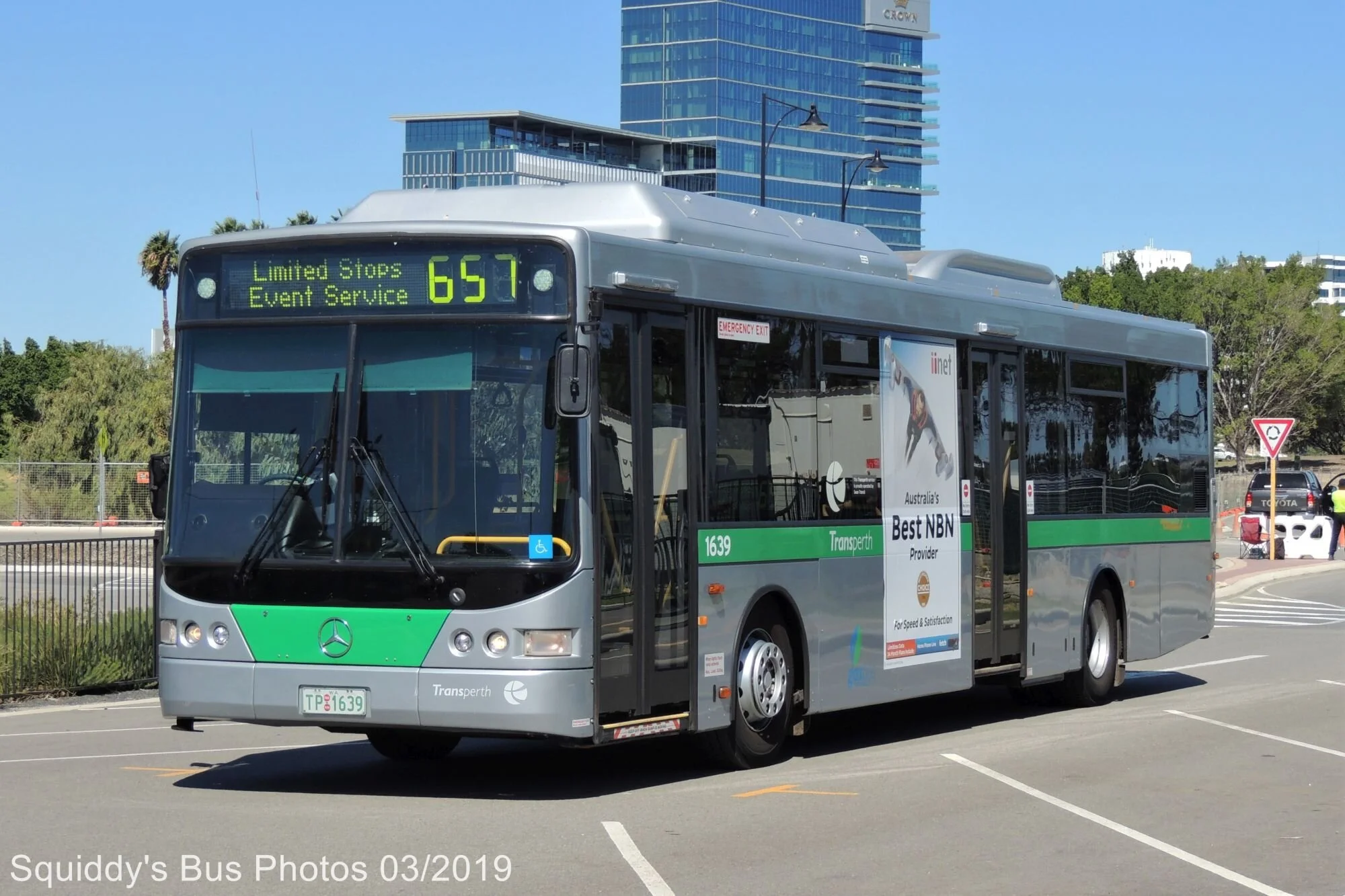 1600 Series — Squiddy's Bus Photos