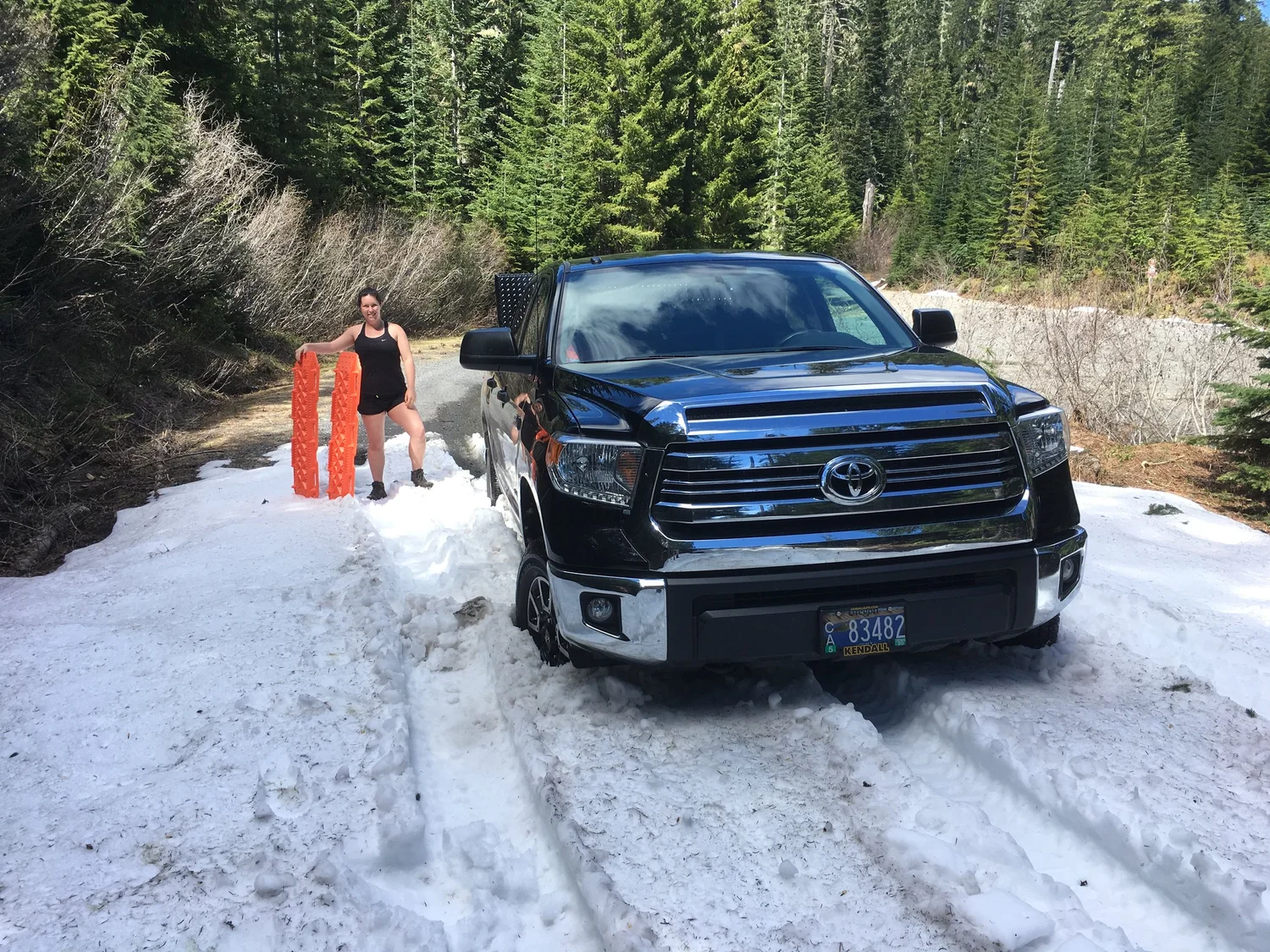 How to go off-roading in deep snow — Western Wild