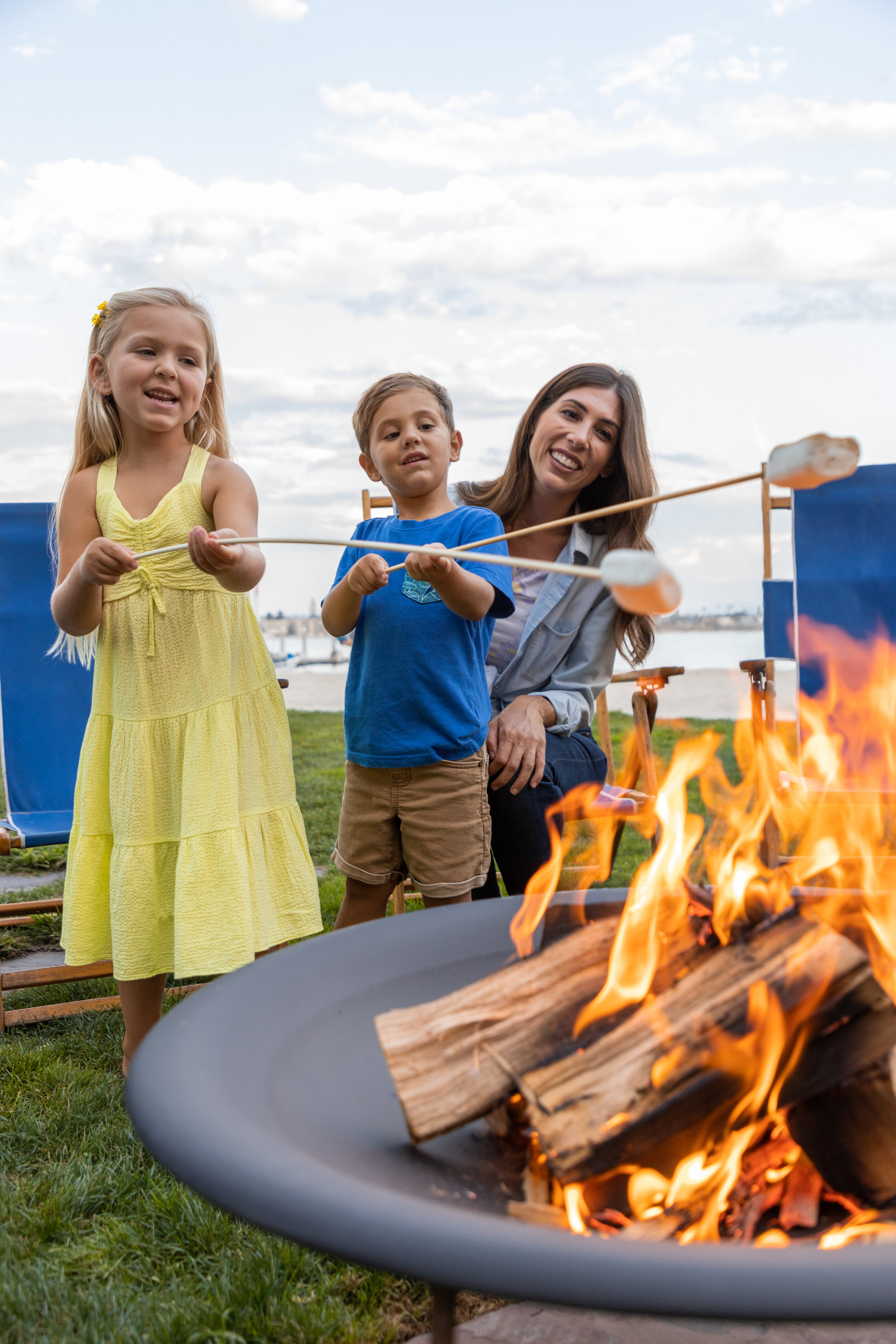 Bonfires on Mission Bay — Bayside Bonfires