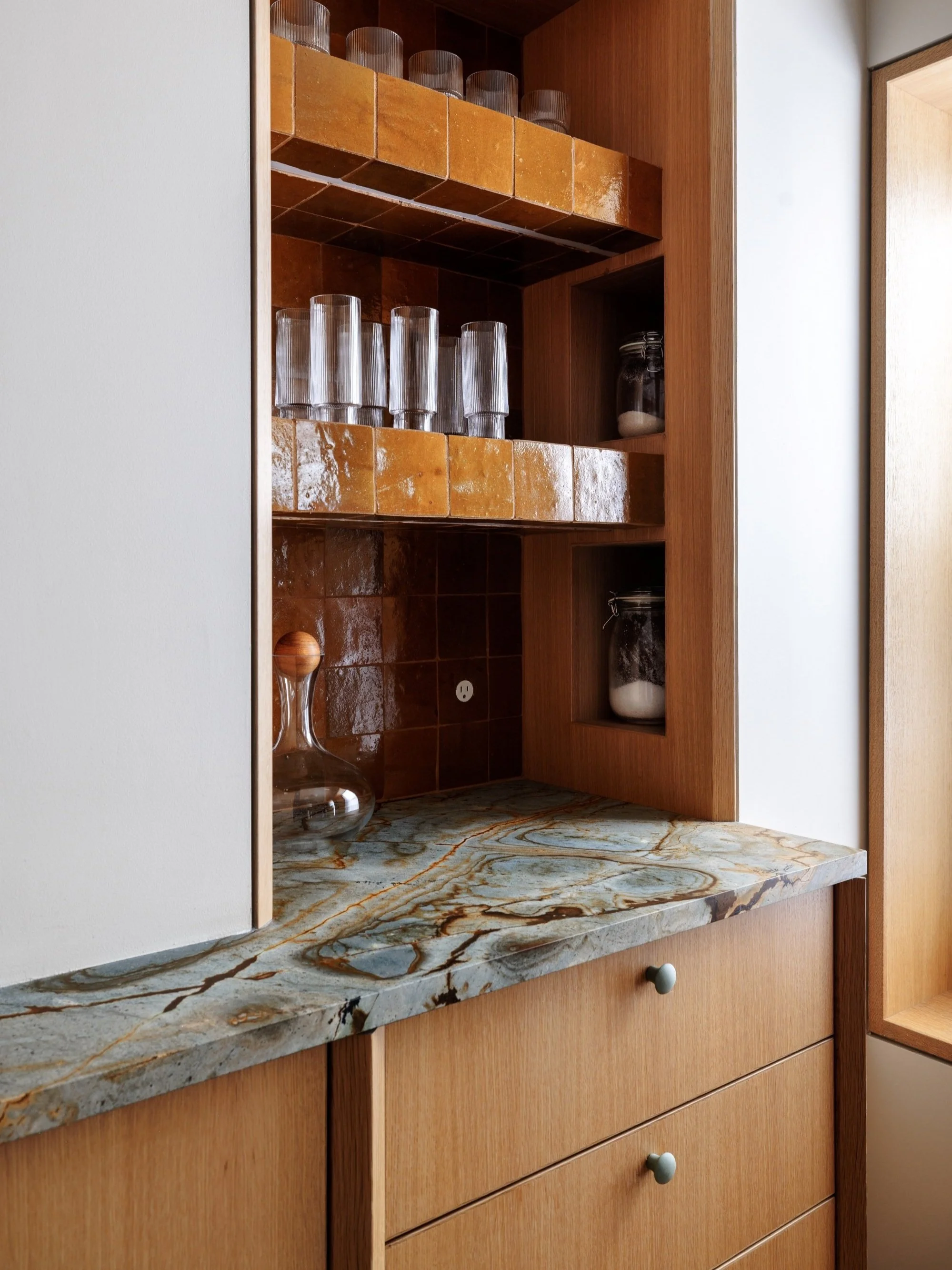 MONROE TOWNHOUSE — Shapeless Studio