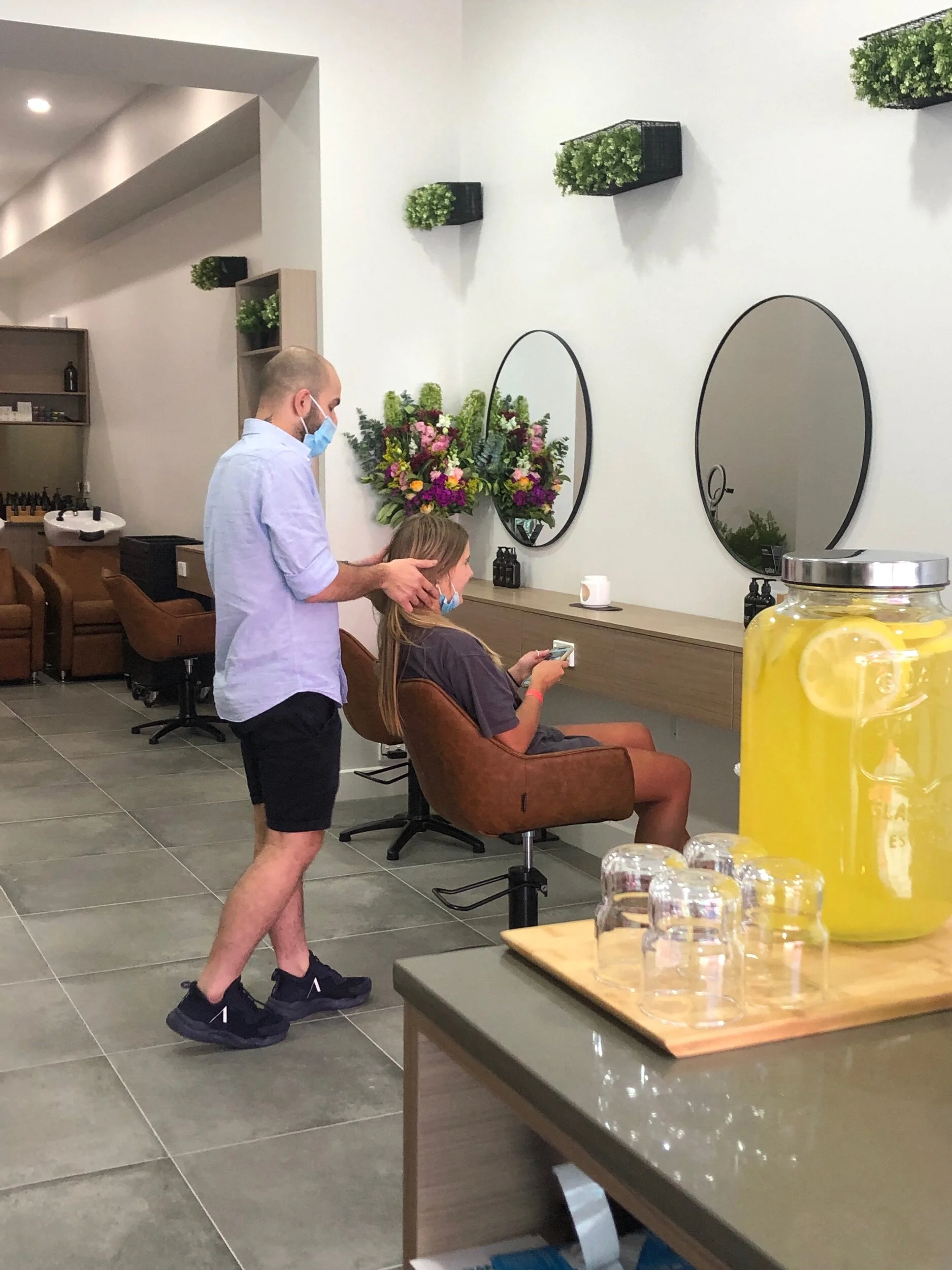 Platonic hair studio