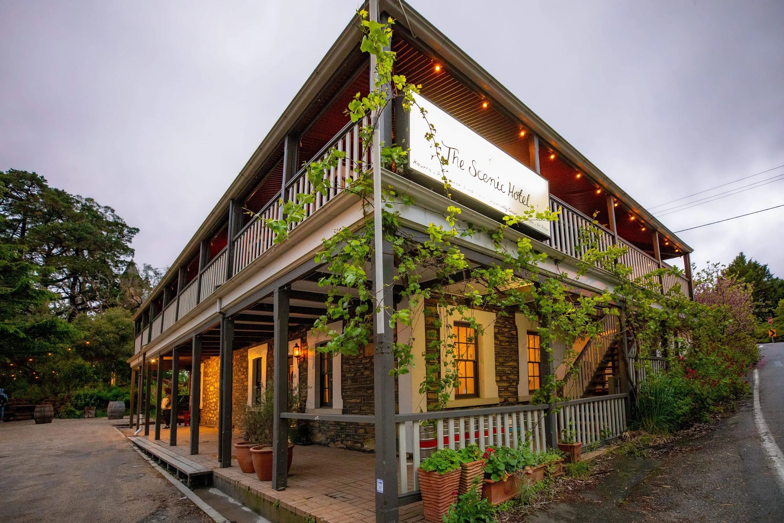 THE SCENIC HOTEL