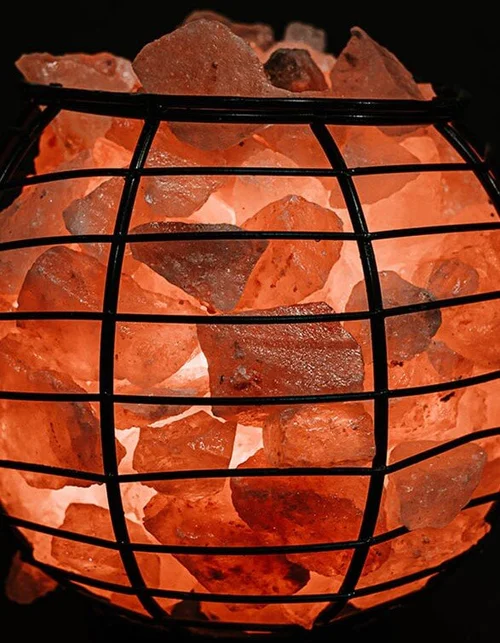 A complete guide to the benefits of Himalayan Salt Crystal Rocks
