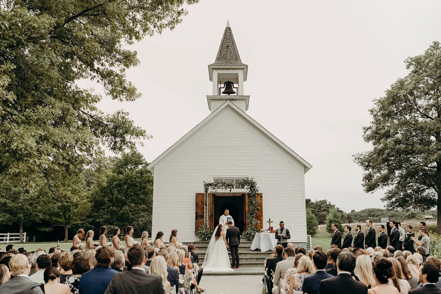 Holland Historic Mansion Wedding Venue — The Felt Estate