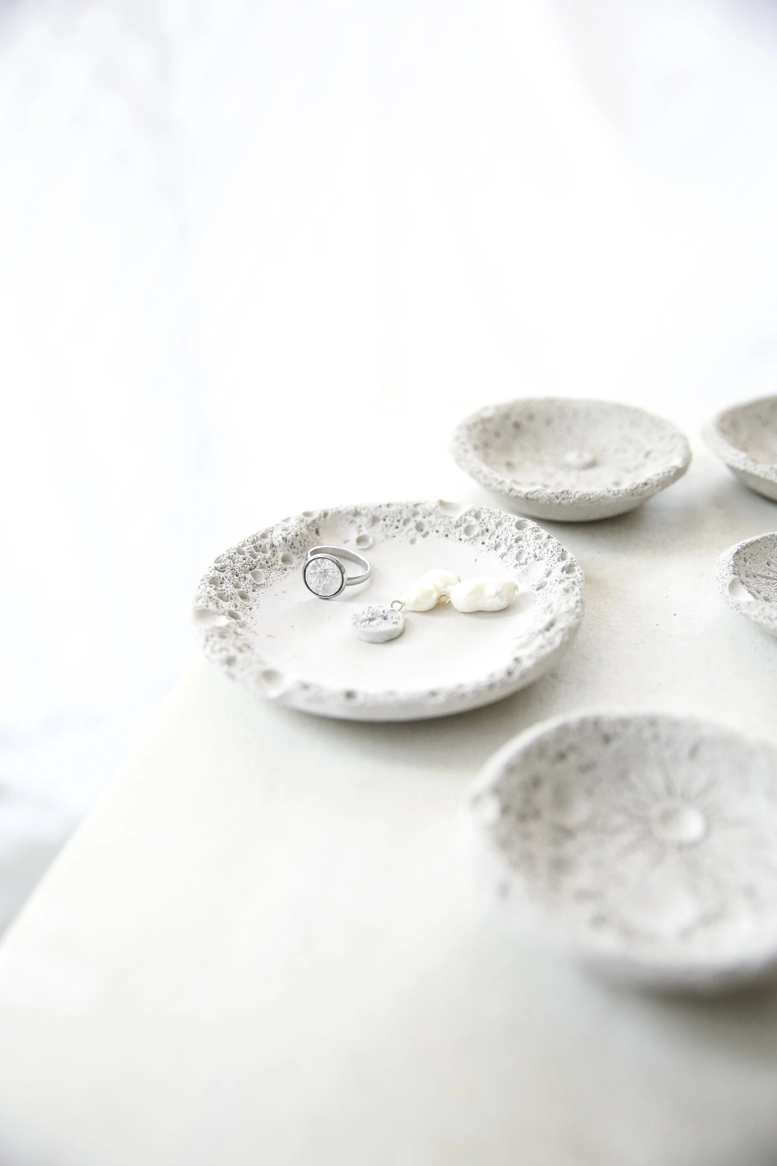 Ceramic Moon Palette Style 3 — BebeClays