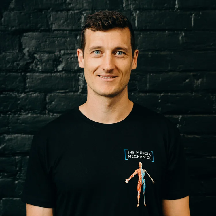 Expert Massage Therapists | The Muscle Mechanics