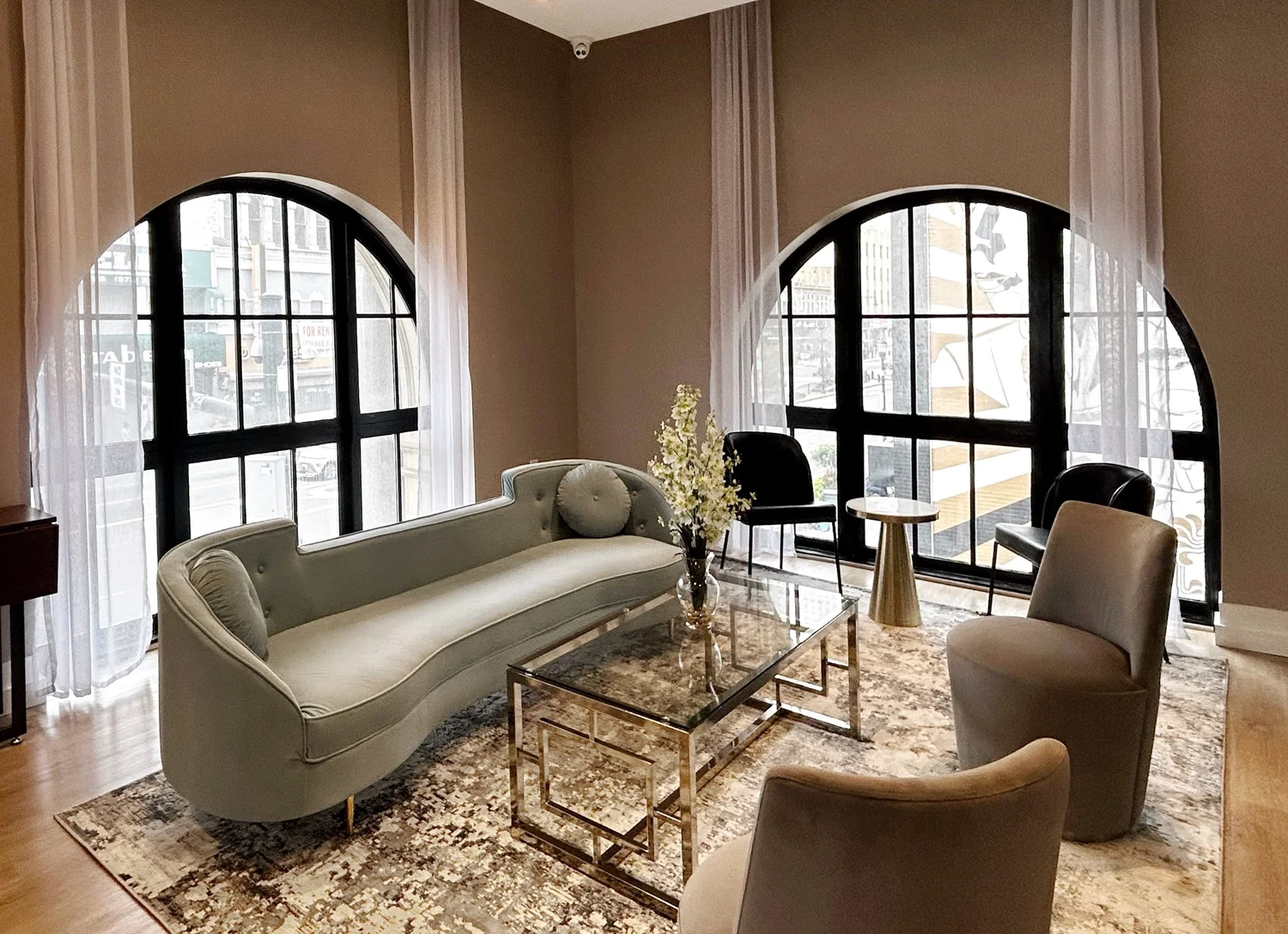 Small Officer in Downtown Newark, Indigo — Small Officer