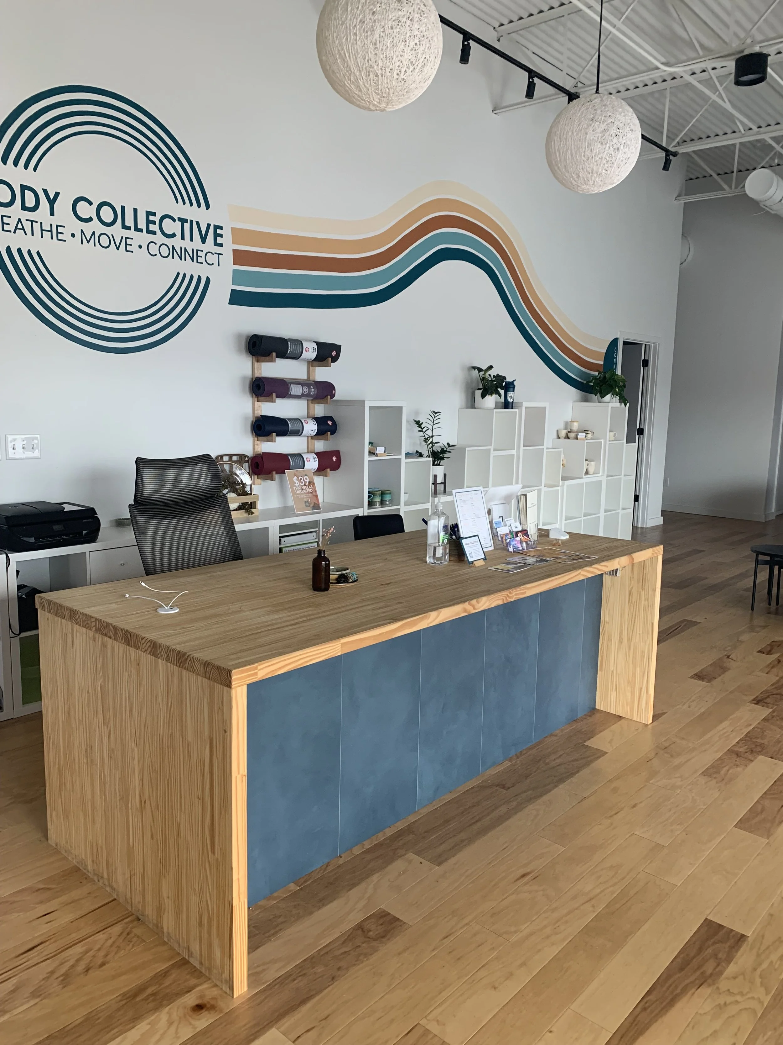 Community Acupuncture — Moving Beyond Cancer Collaborative