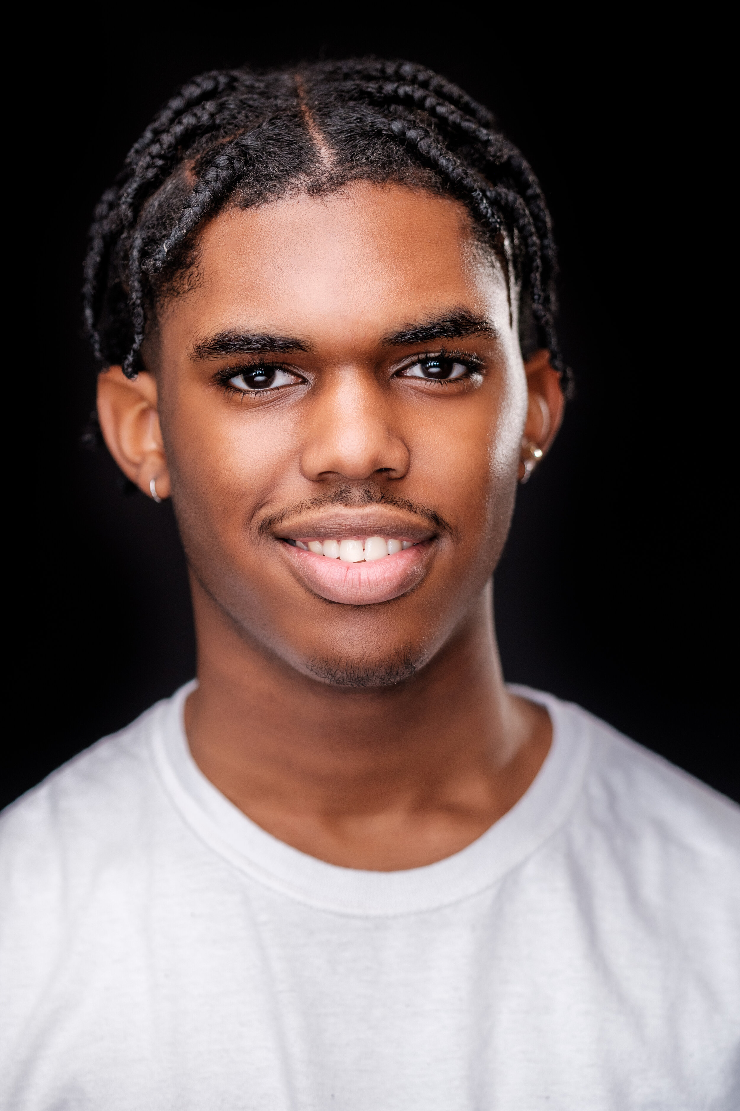 St. Louis Headshot Photographer | Henry David Photography