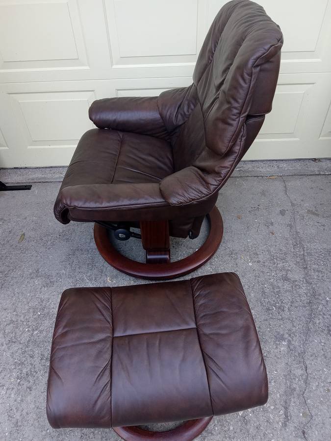 Store 2 — The Lemon Frog