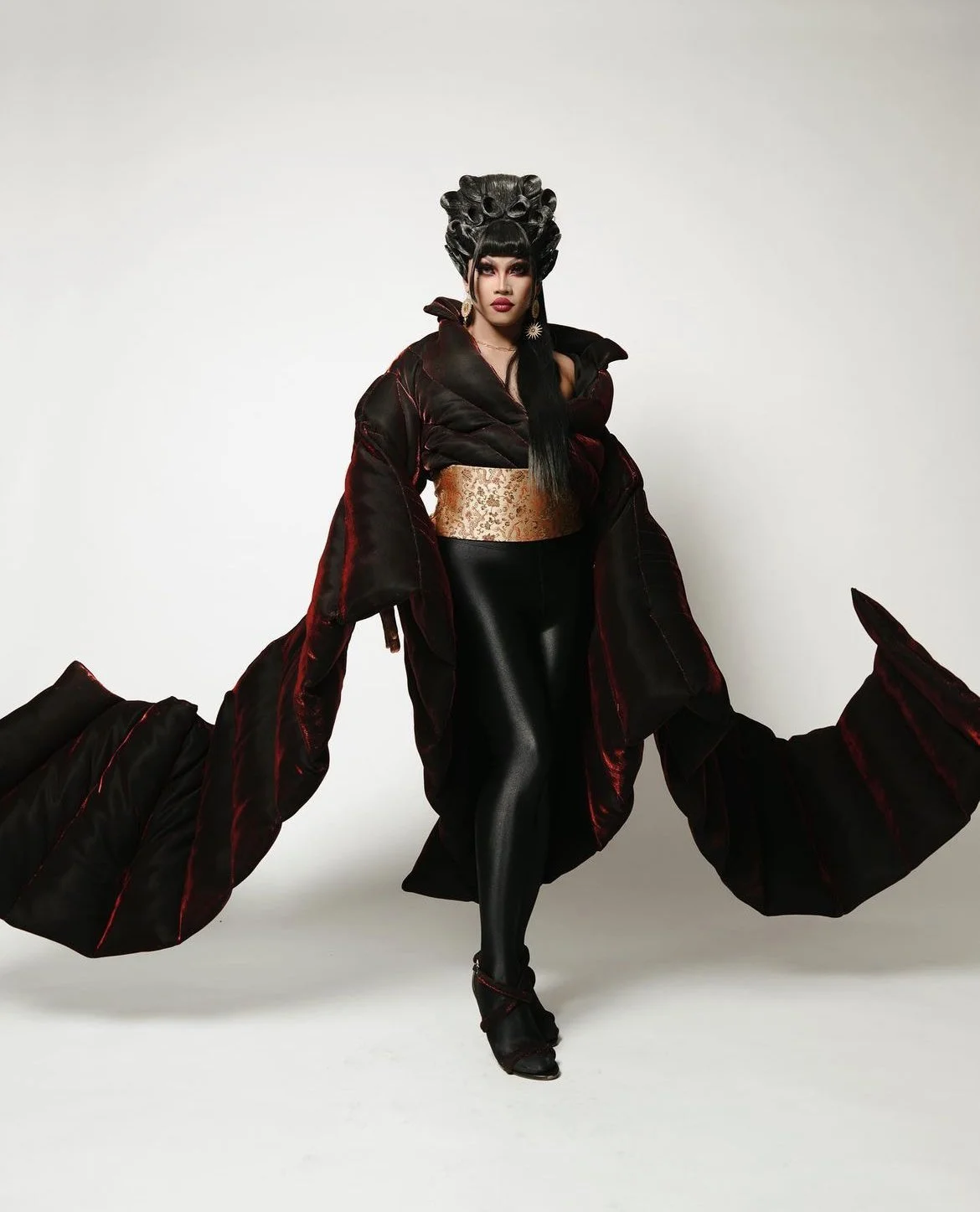 Gallery 3 — Utica Queen