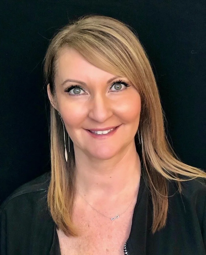 About Us — dermaLAB.