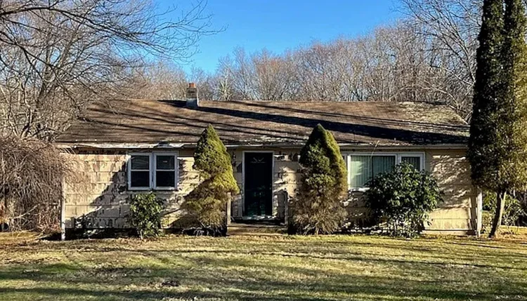 The Unsolved Murder of Renee Freer: 1977 in Monroe, Connecticut ...