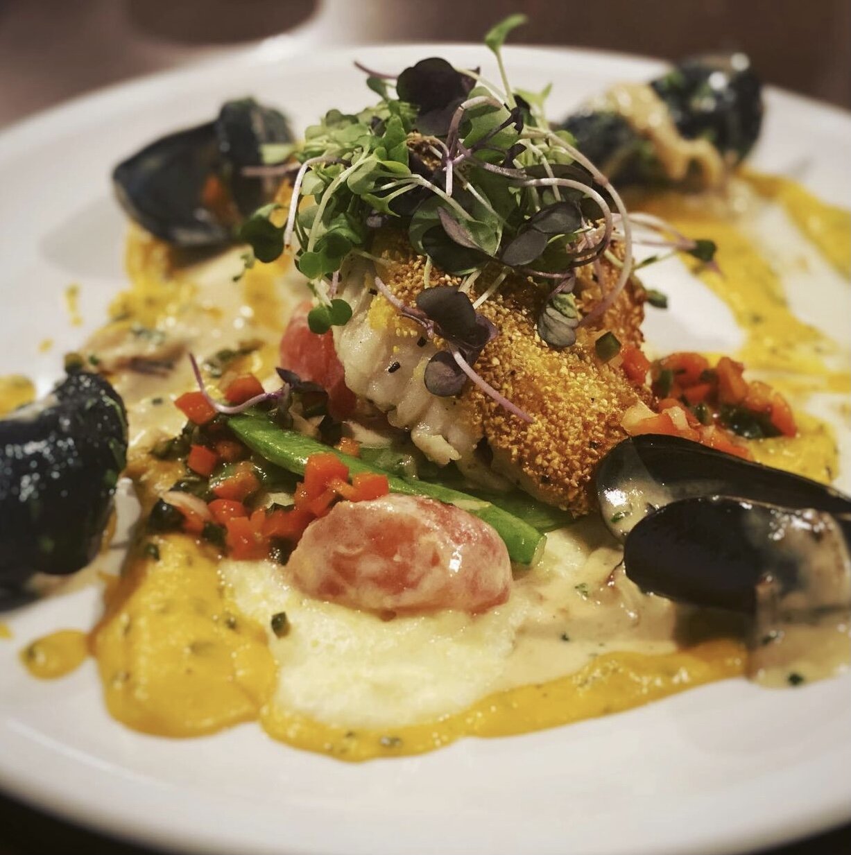 SAWMILL BAR AND TABLE