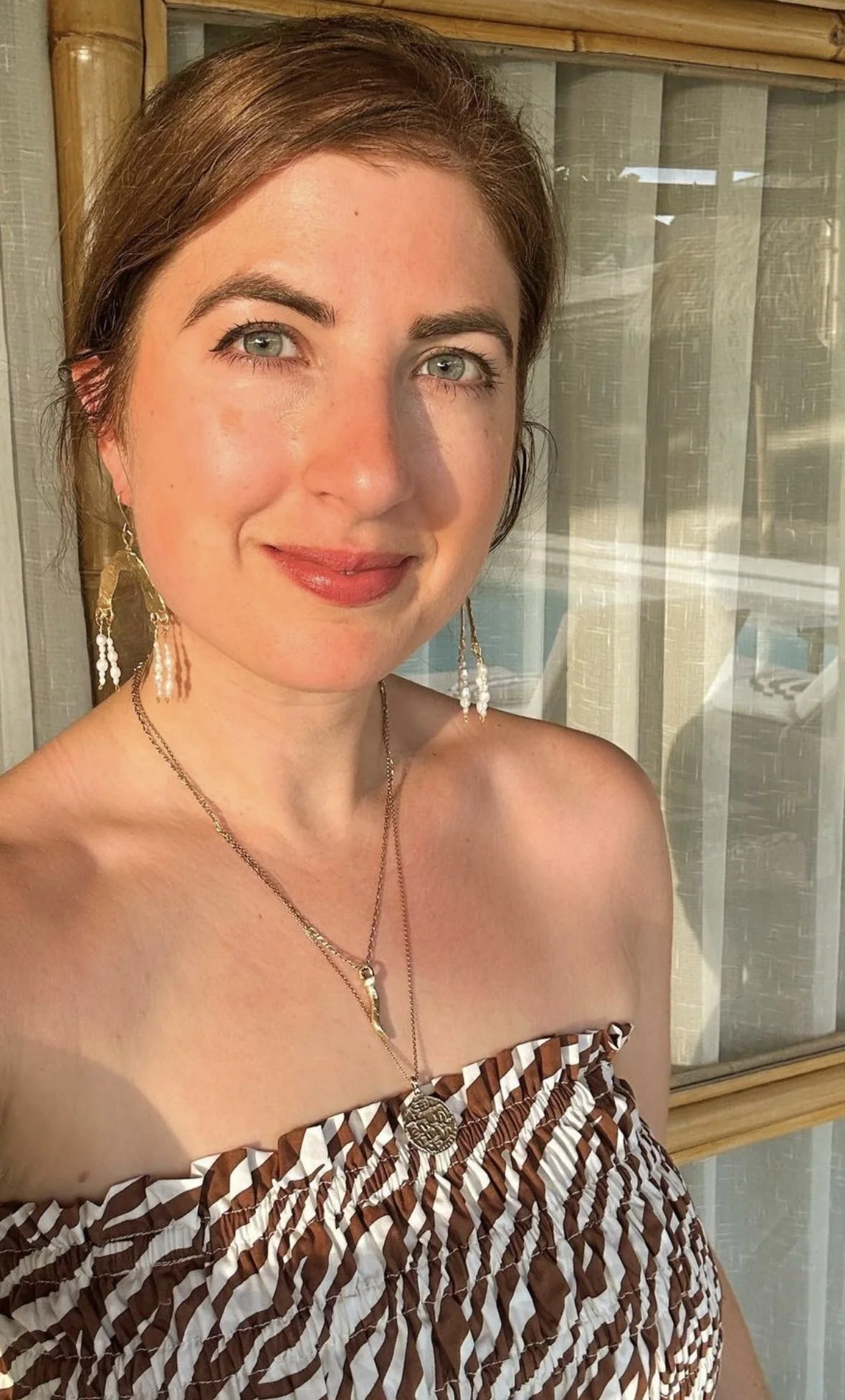 ABOUT — ADELE JADE