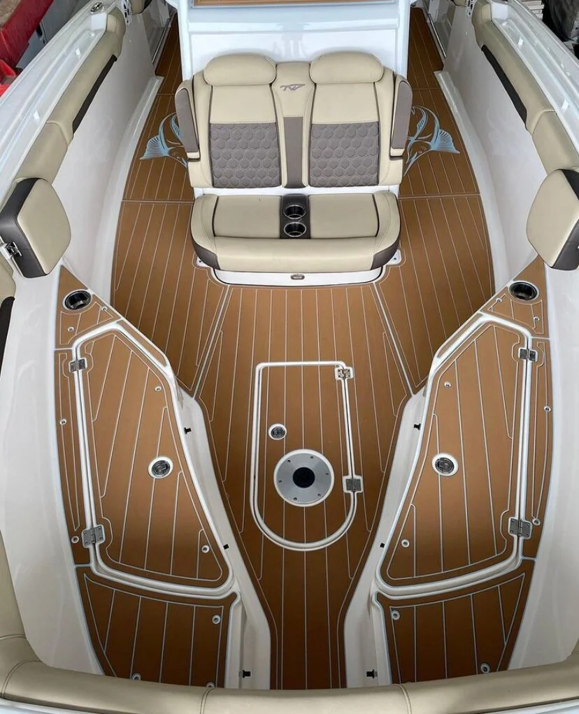 DEKit New England — Livin' Salty Boats