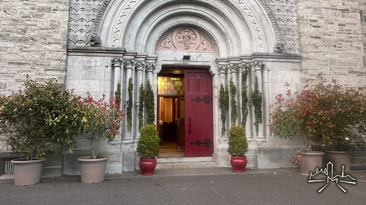 Holy Week - An tSeachtain Mór 2026 • Tuesday Confessions from 8am - 9pm ...
