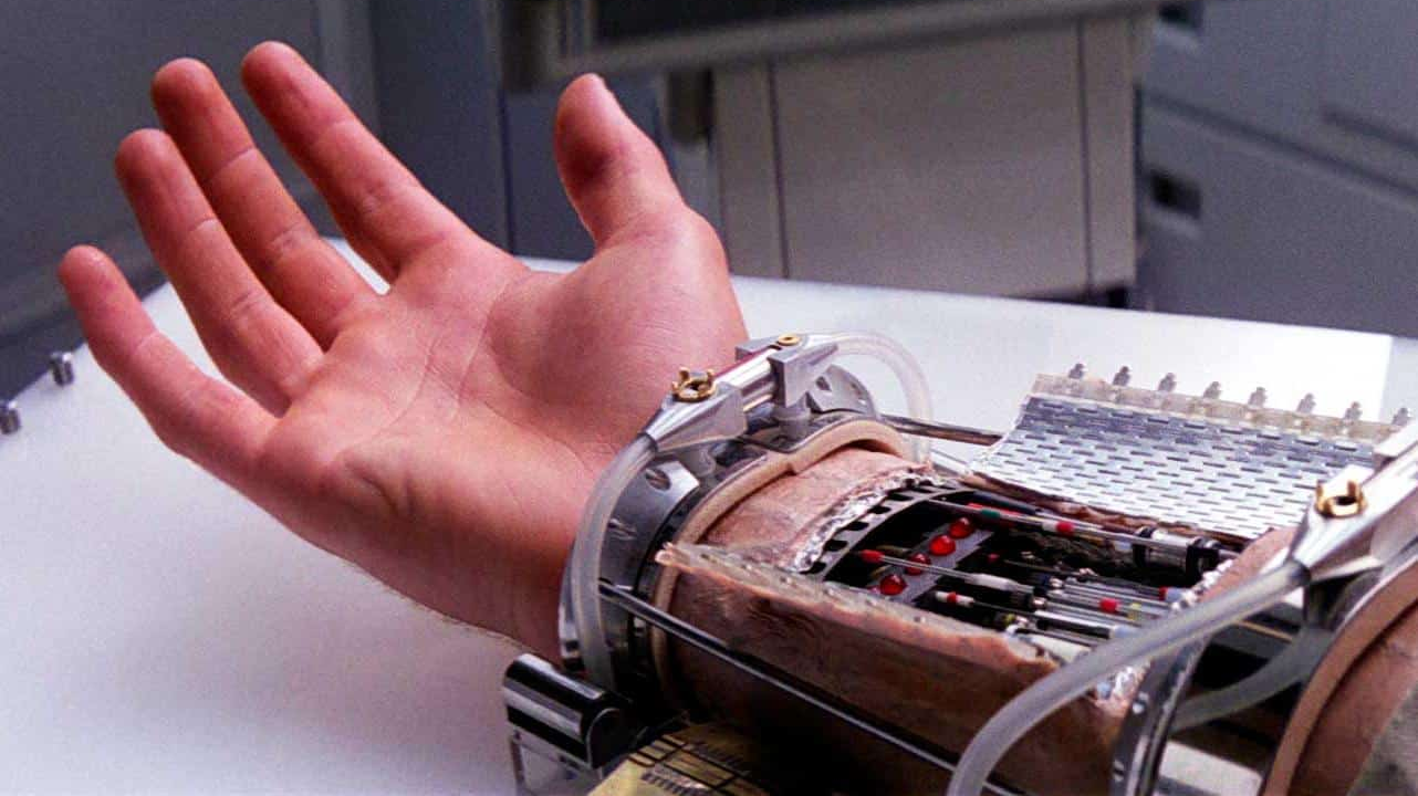 'Star Wars' Suggests Luke Skywalker's Hand Ended Up On Exegol ...