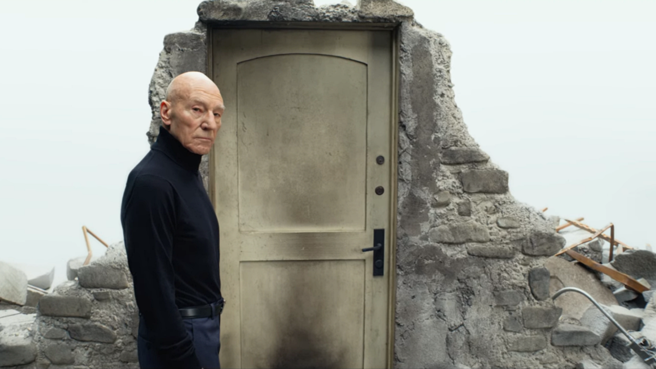 Patrick Stewart Has Been Told To "Standby" For A Return As Professor X ...