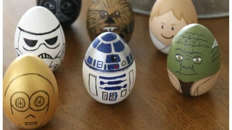 12 'Star Wars' Easter Eggs In Other Movies — CultureSlate