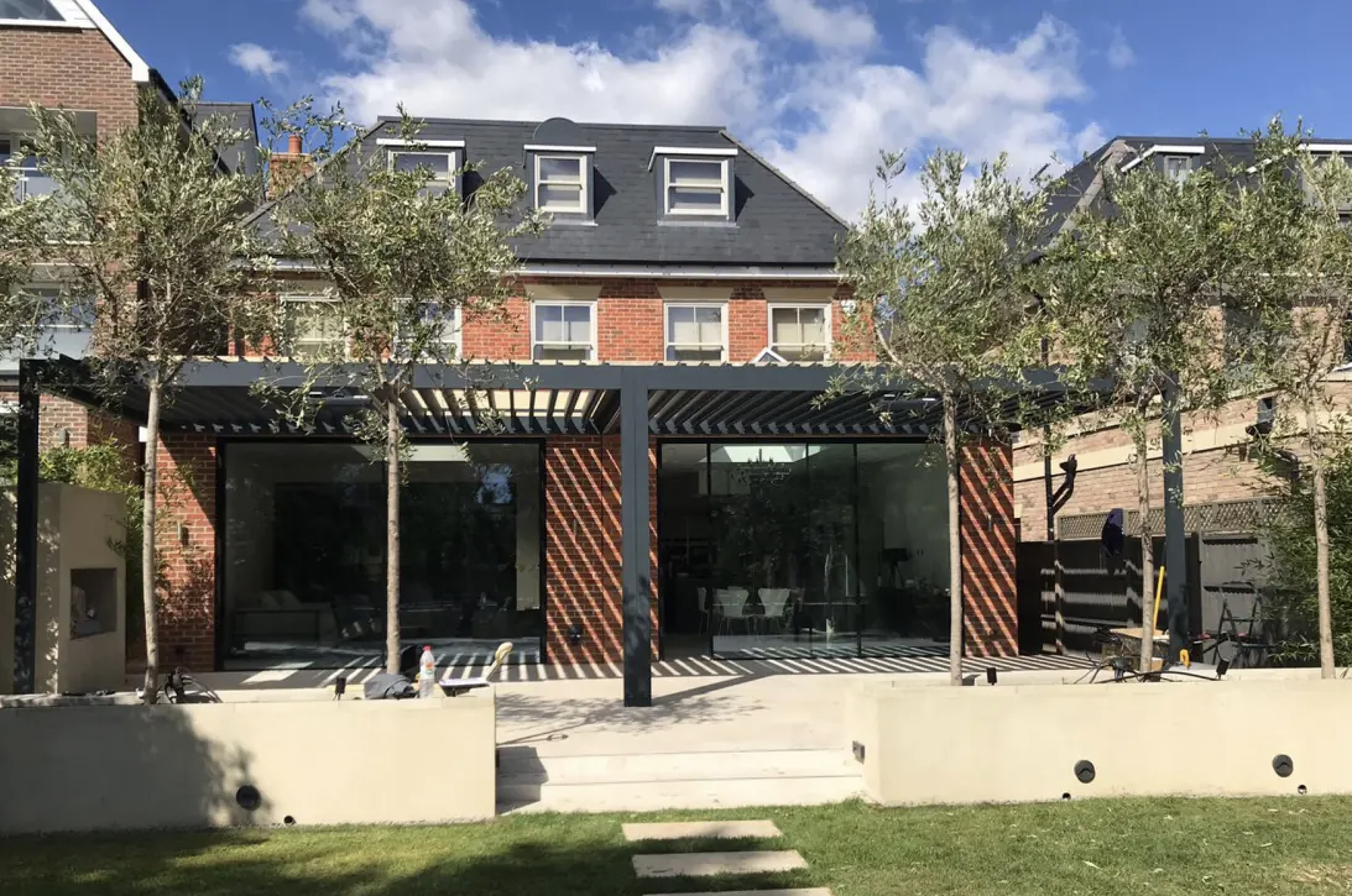 Outdoor Living Pods | Garden Pods | Louvered Roofs | Love Your Blinds