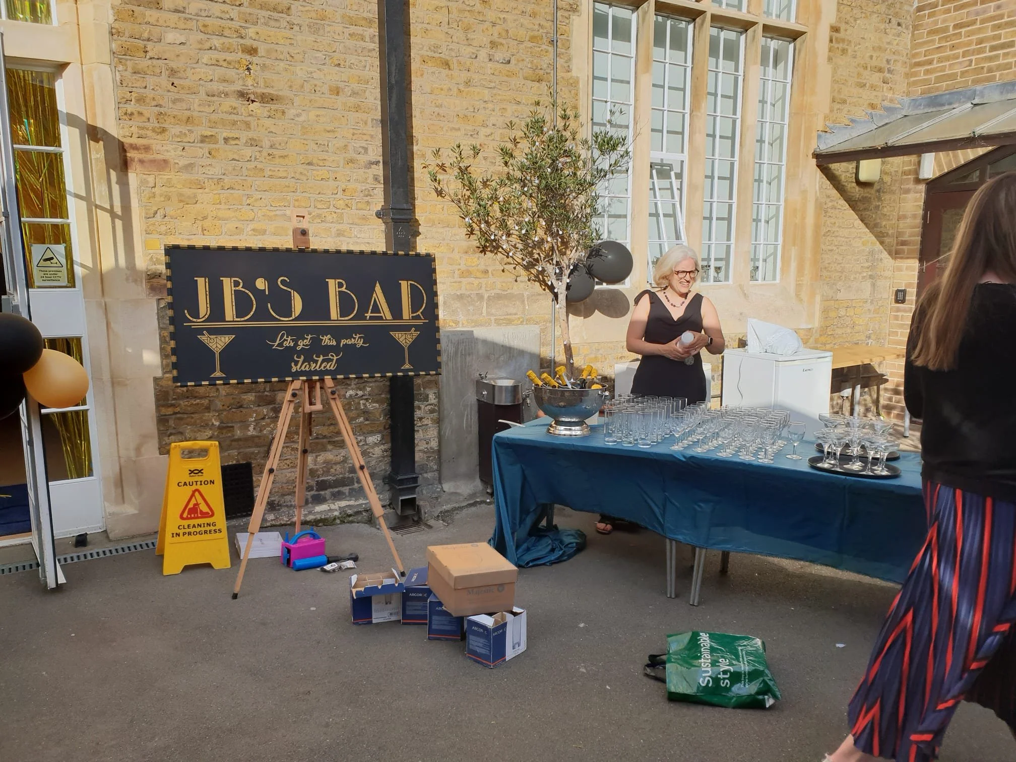 JB Auction… A Rip Roaring Success — John Betts School PTA