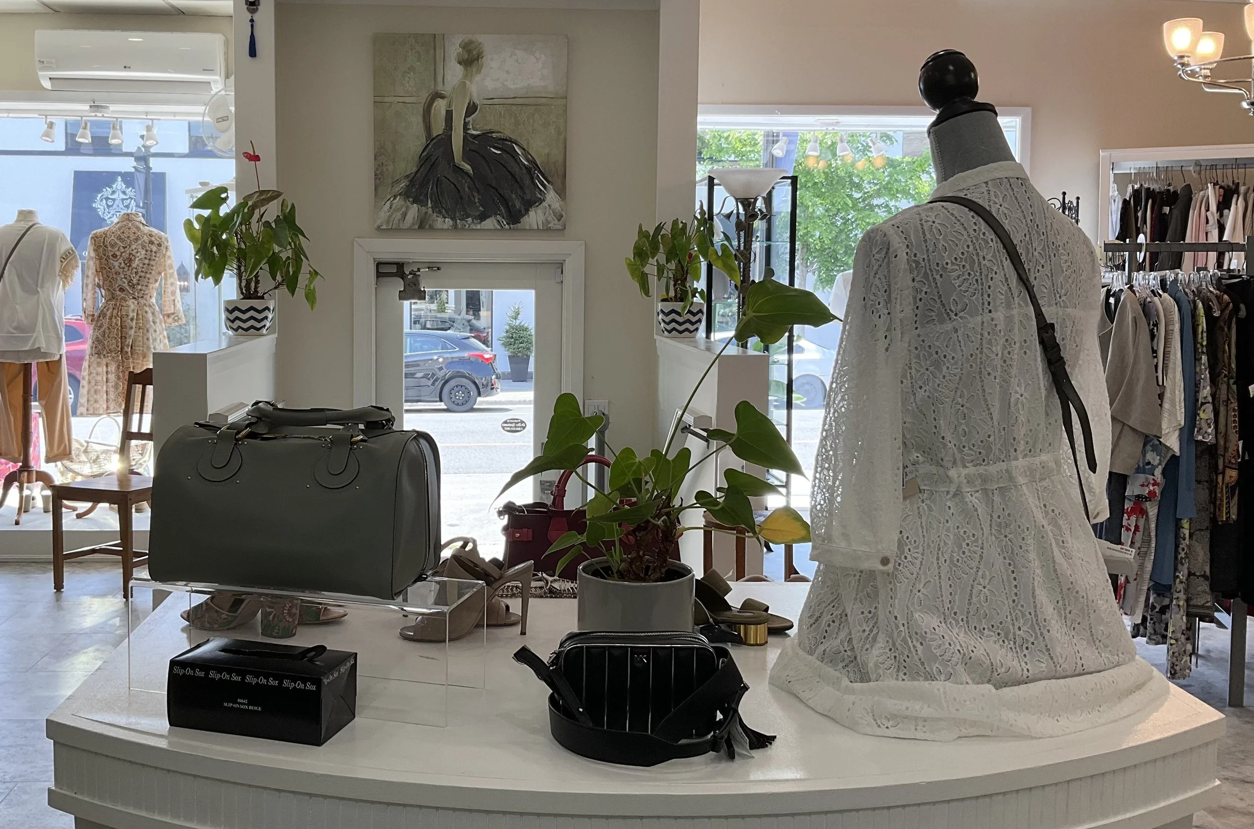 SECOND CHANCE || luxury + designer consignment