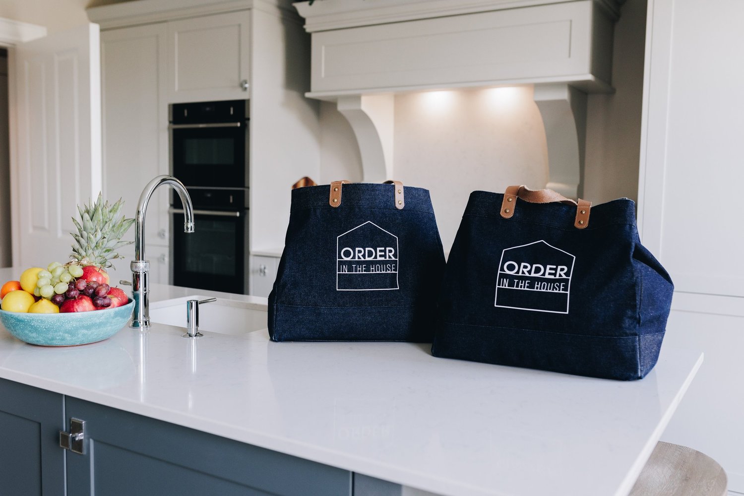 Professional declutter home organisers | Organise your home | Order in ...