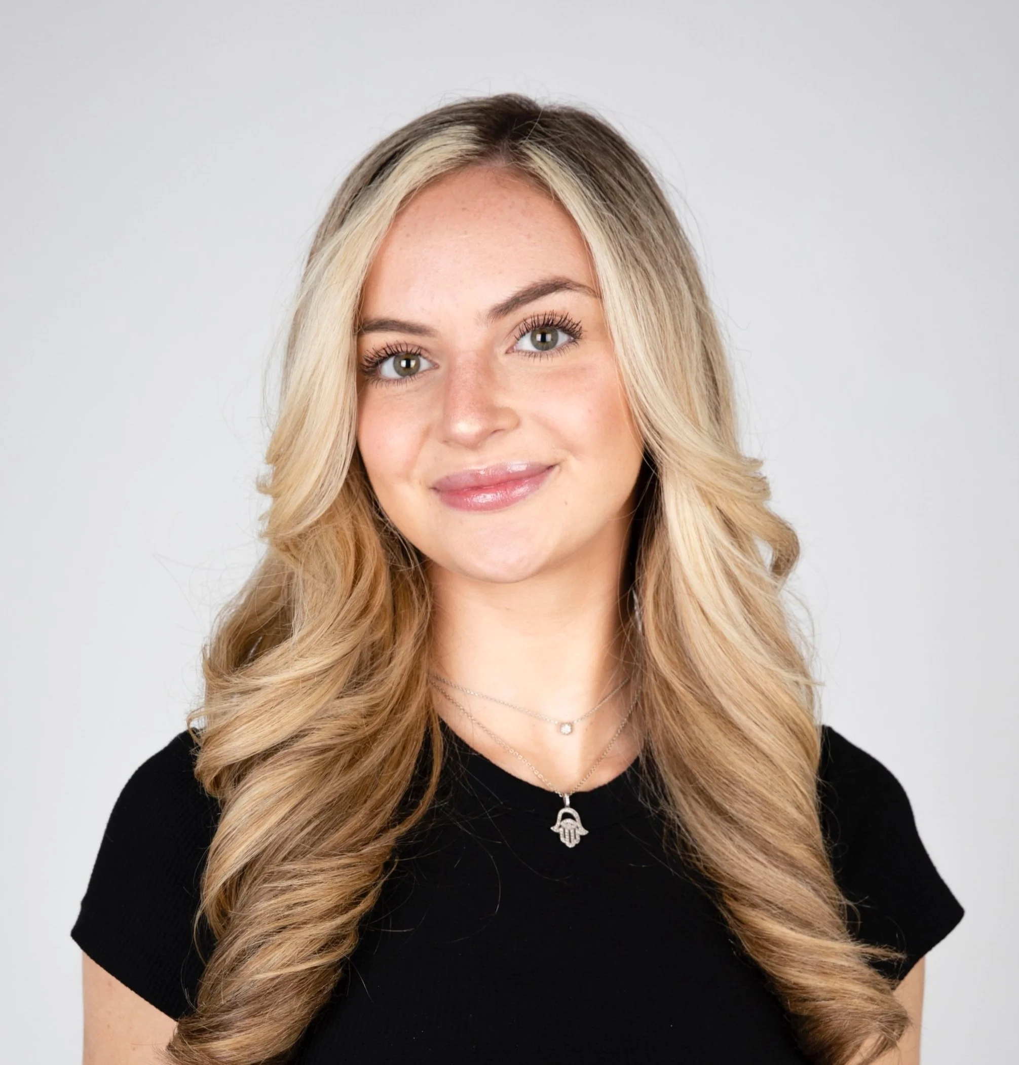 About 3 — Elizabeth Wolf - Portfolio