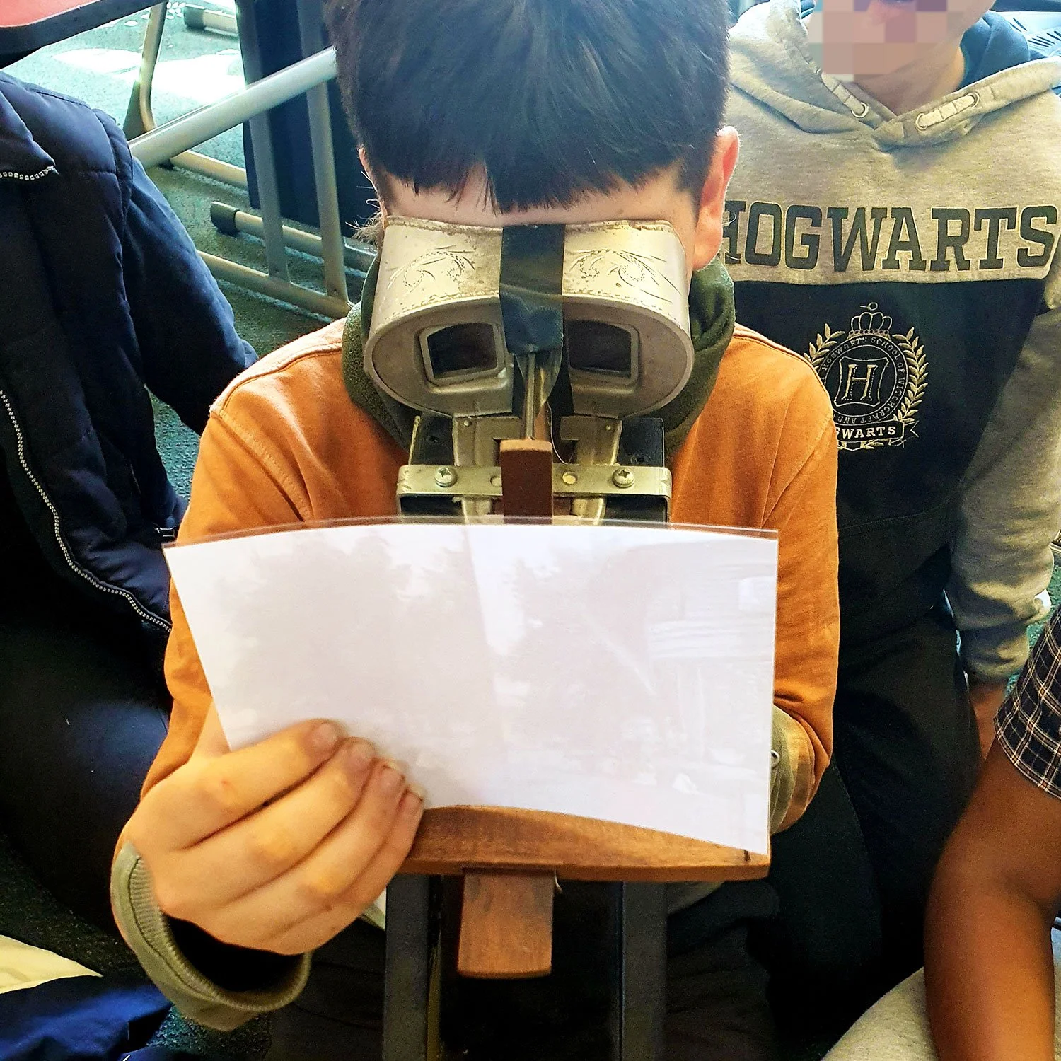 Mystery Box / Y3-6 — Nelson Provincial Museum