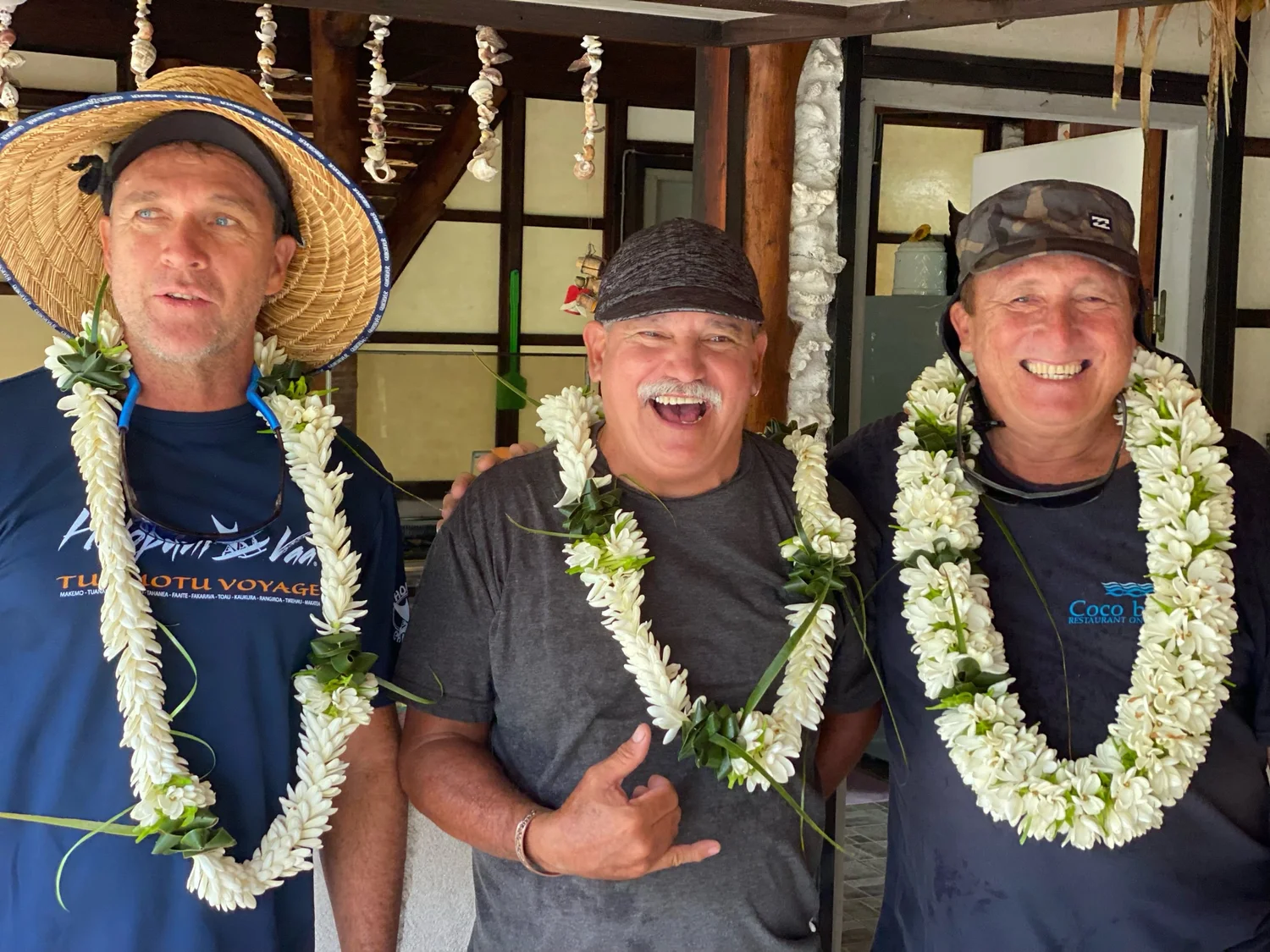 Tuamotu Voyage 1 — Holopuni Vaa