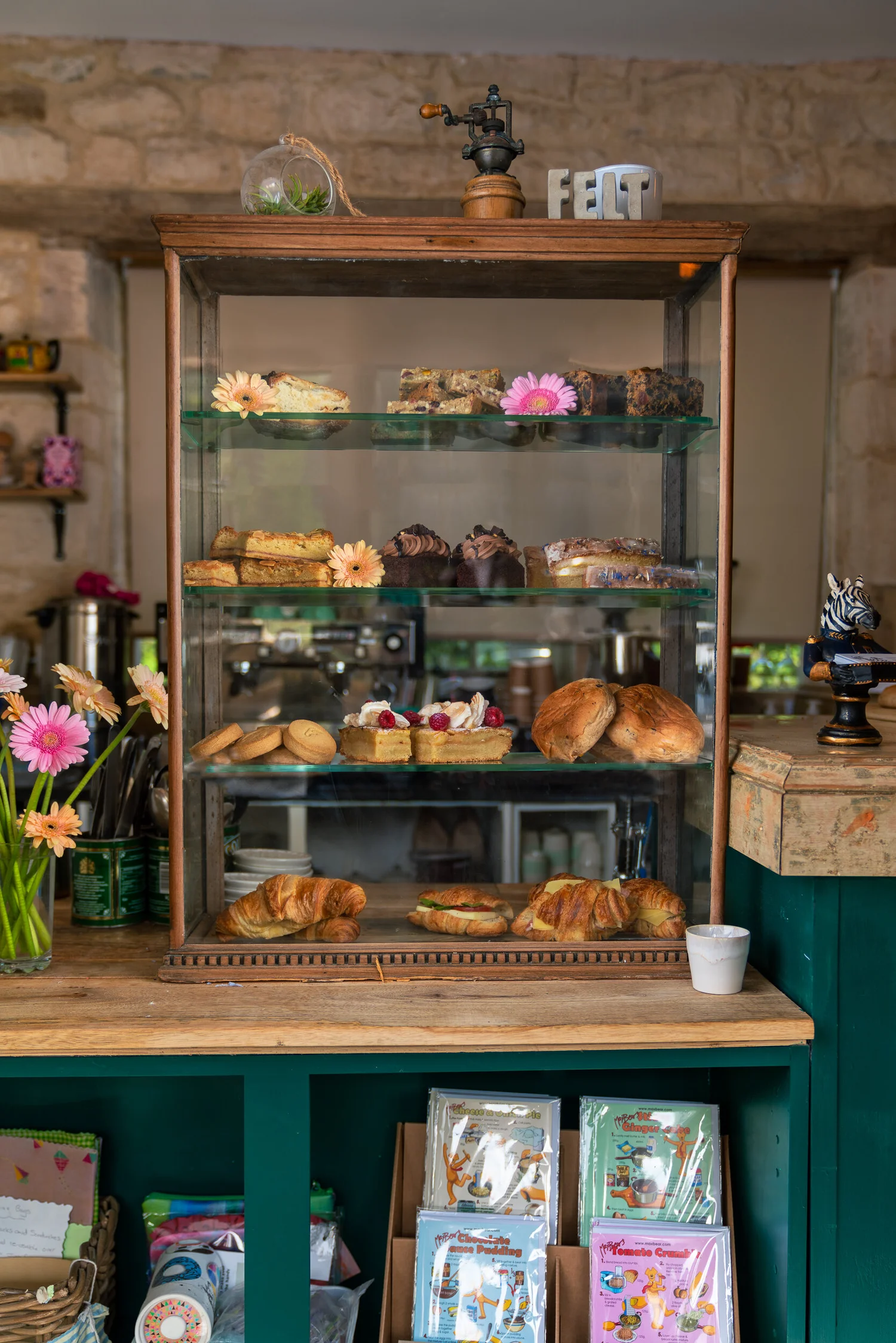 Gallery — FELT Cafe