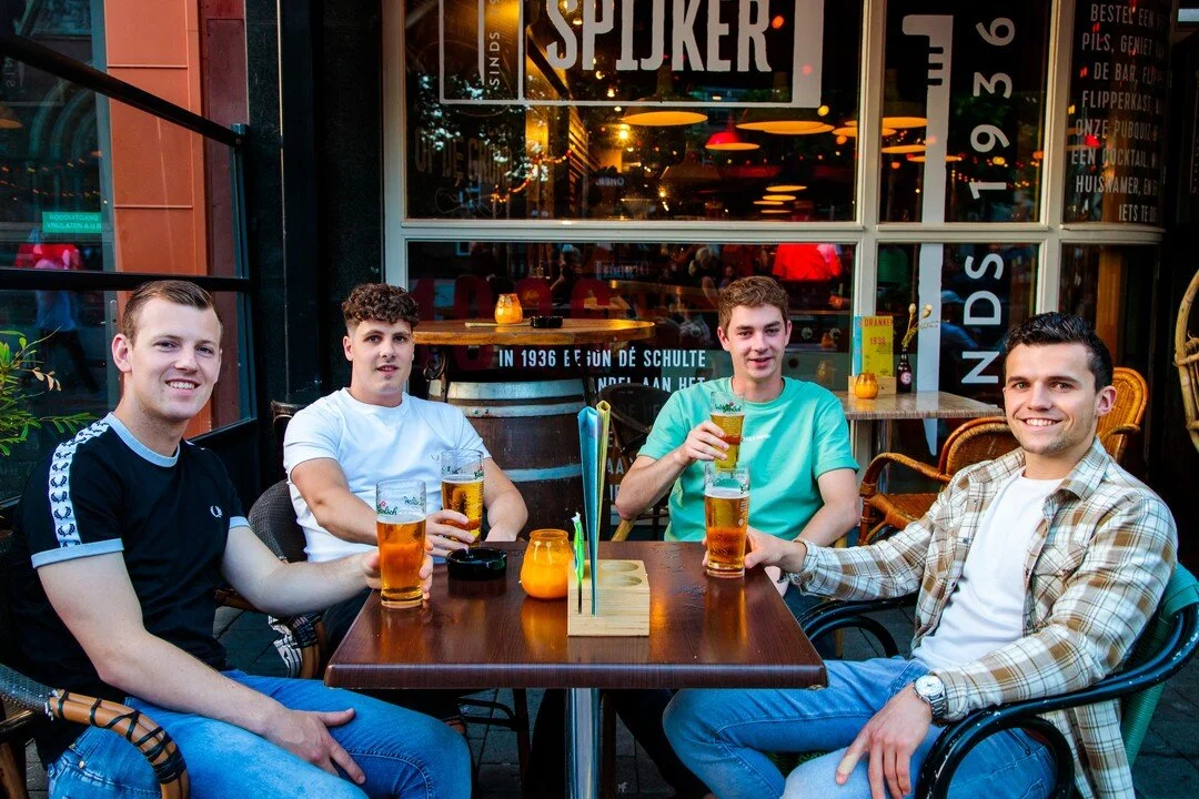 Stadscafe Spijker 🔨 • Daar kun je elke dag wel heen