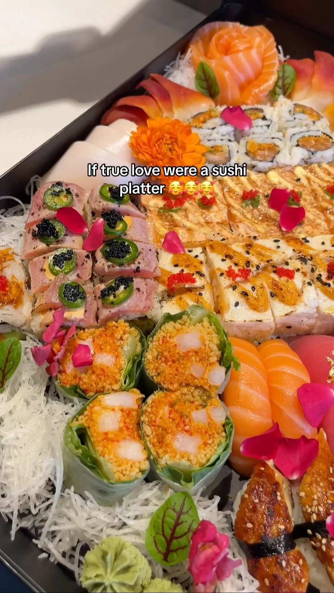 TORO TORO Sushi + Poke