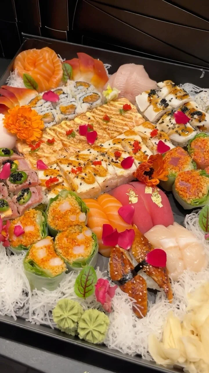 TORO TORO Sushi + Poke