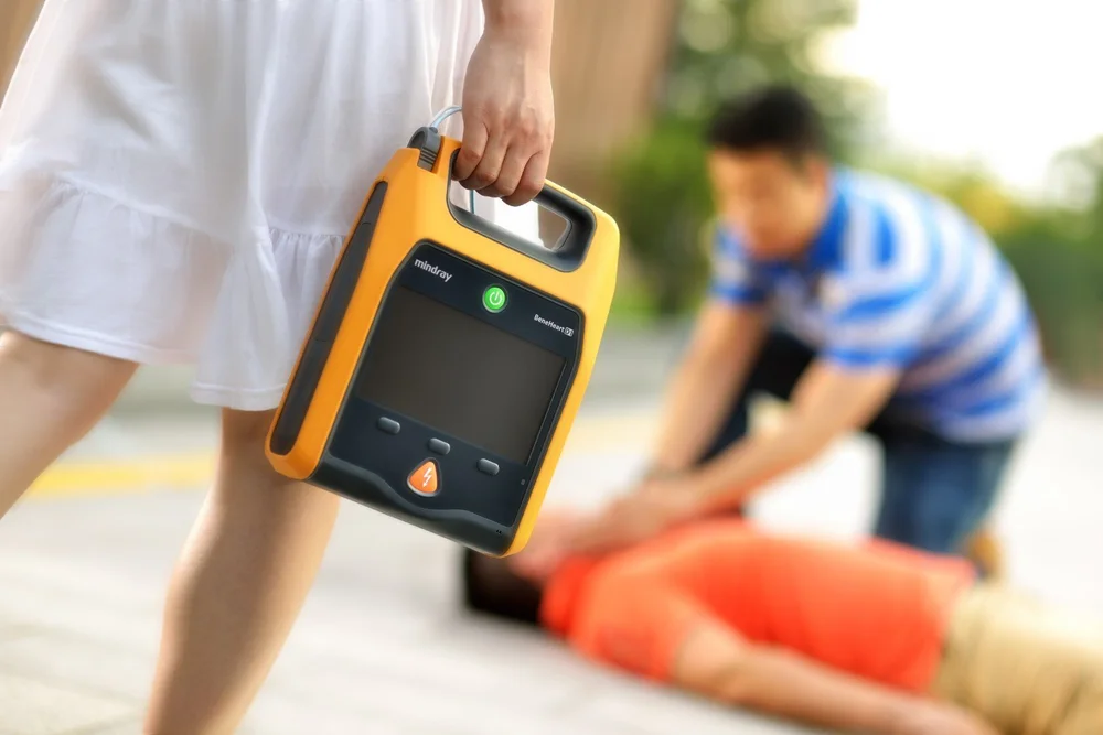 10 benefits of using a defibrillator in case of a cardiac arrest ...
