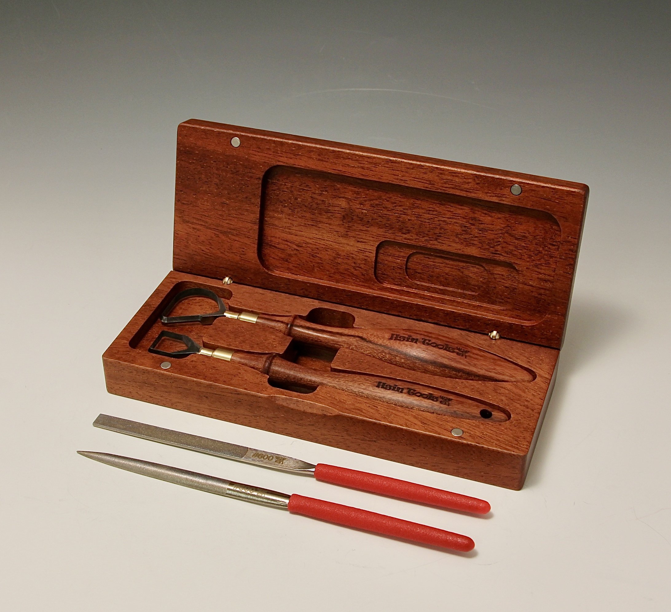 Hsin-Chuen Lin Ceramics & Tools