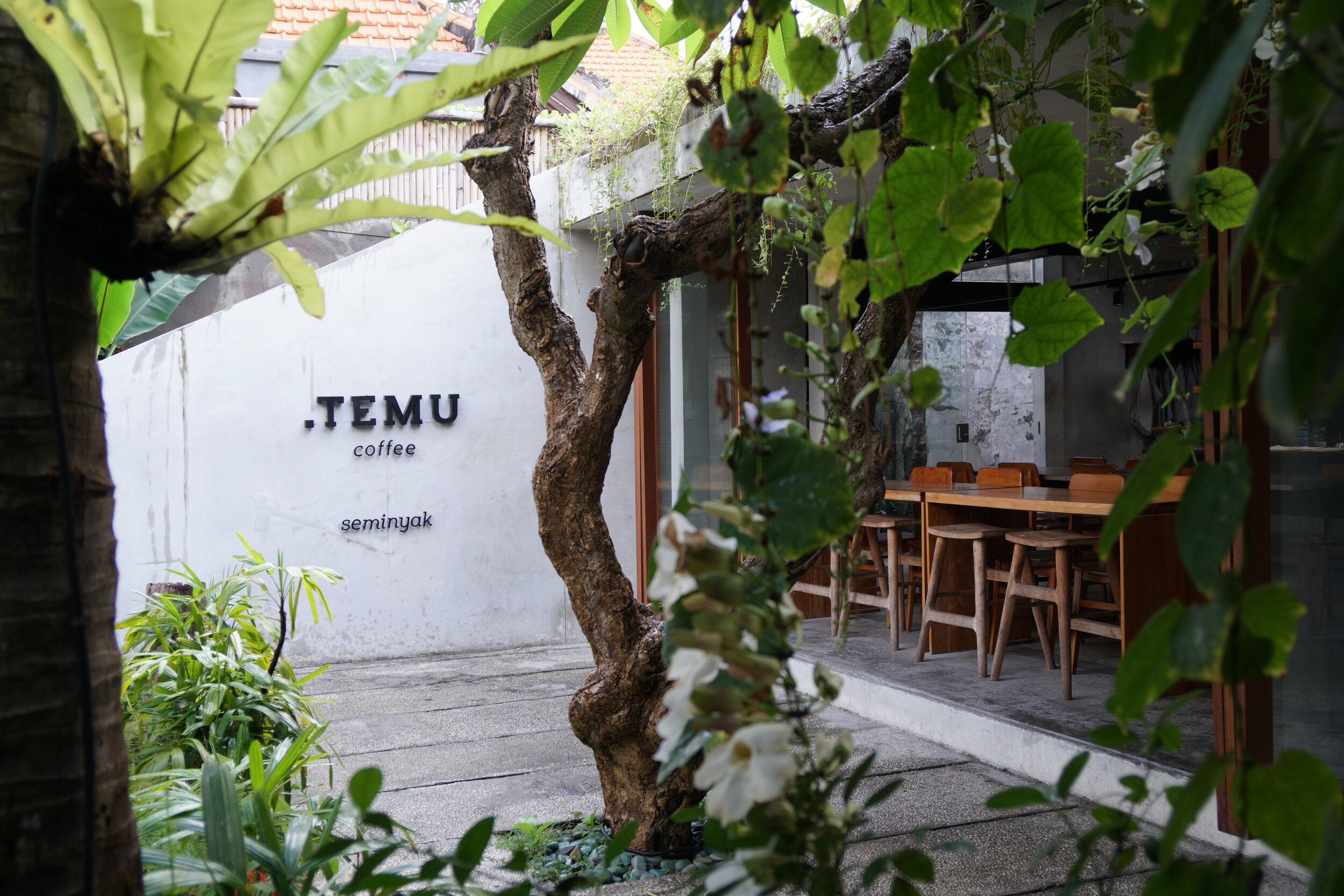 Titik Temu Coffee & Roastery