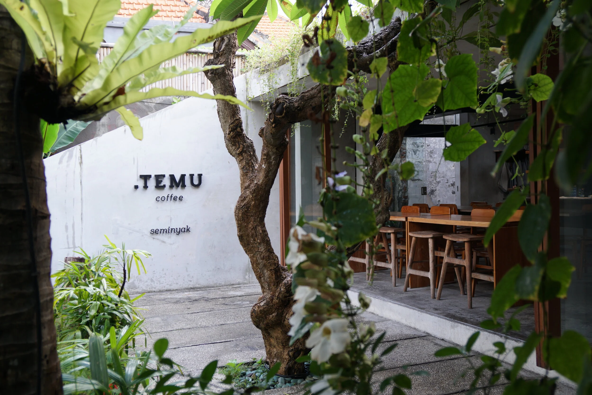 Titik Temu Coffee & Roastery