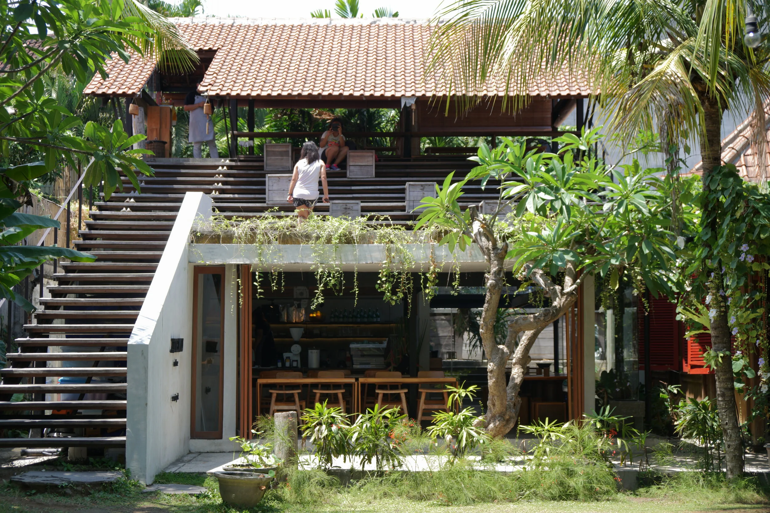 Seminyak — Titik Temu Coffee & Roastery