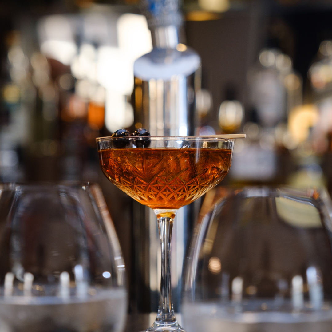 Food & Drink — The Hamilton Club