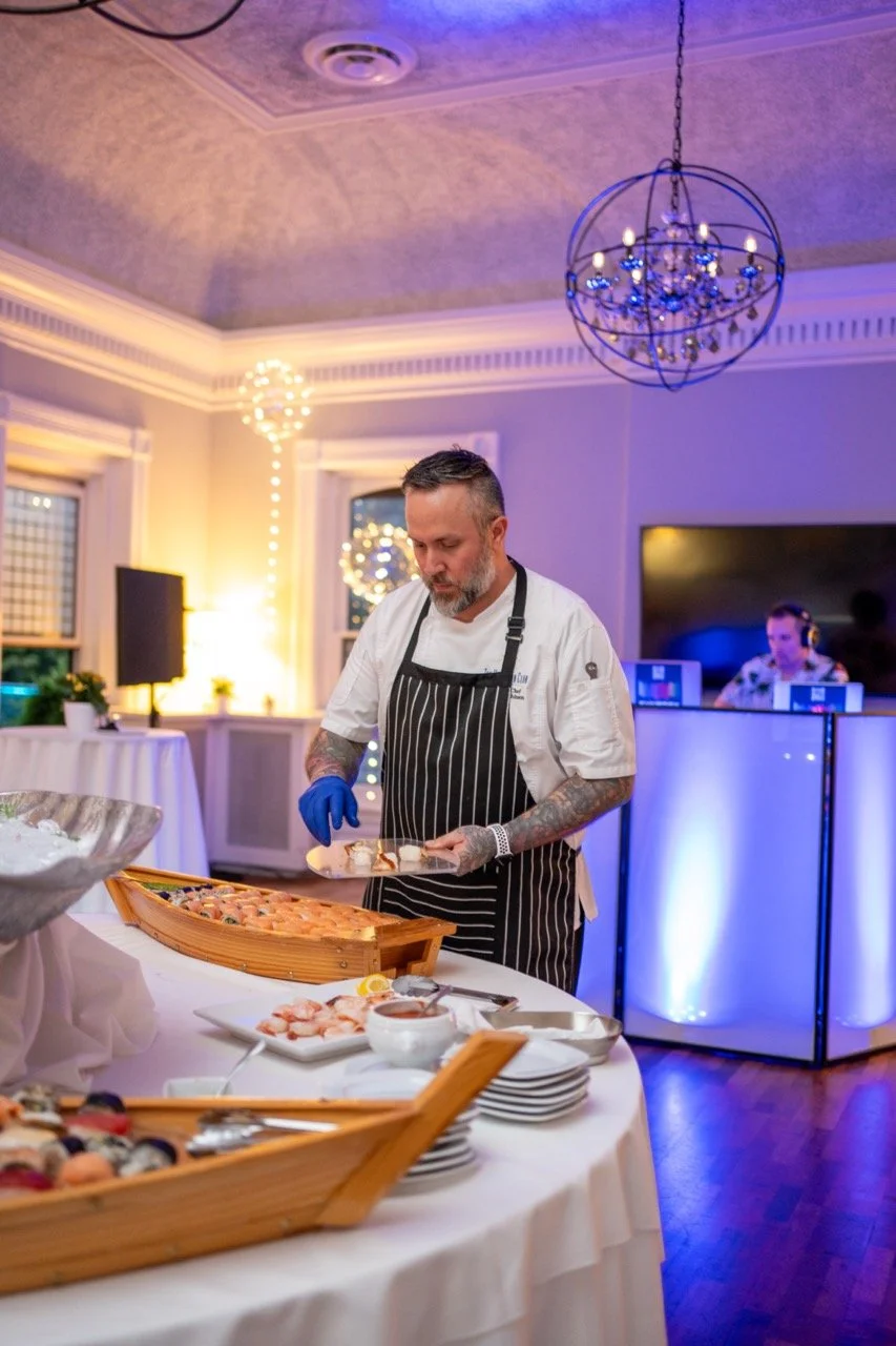 Food & Drink — The Hamilton Club