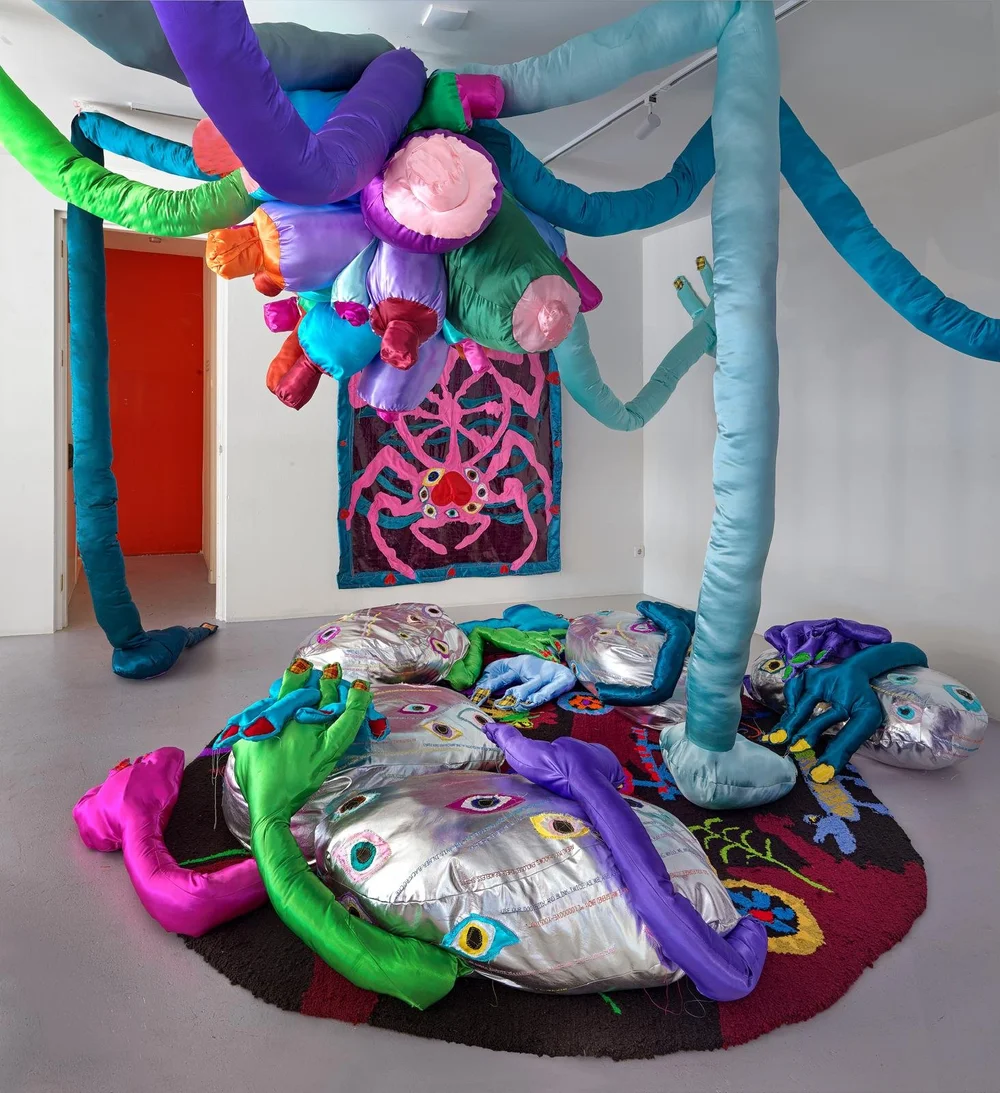 dandelions milk | Afra Eisma — NO MAN'S ART GALLERY