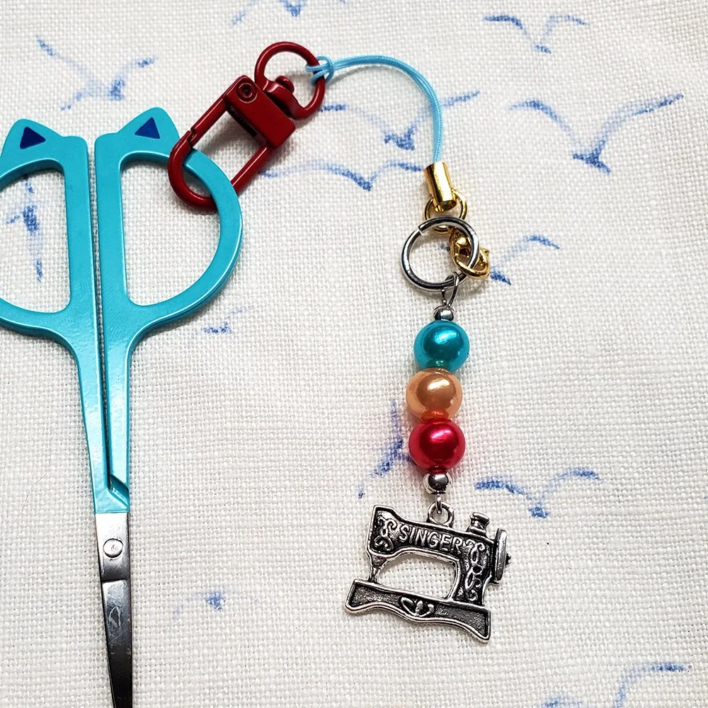 Vintage Singer Scissor Fob — The Sewing Shop Inc.