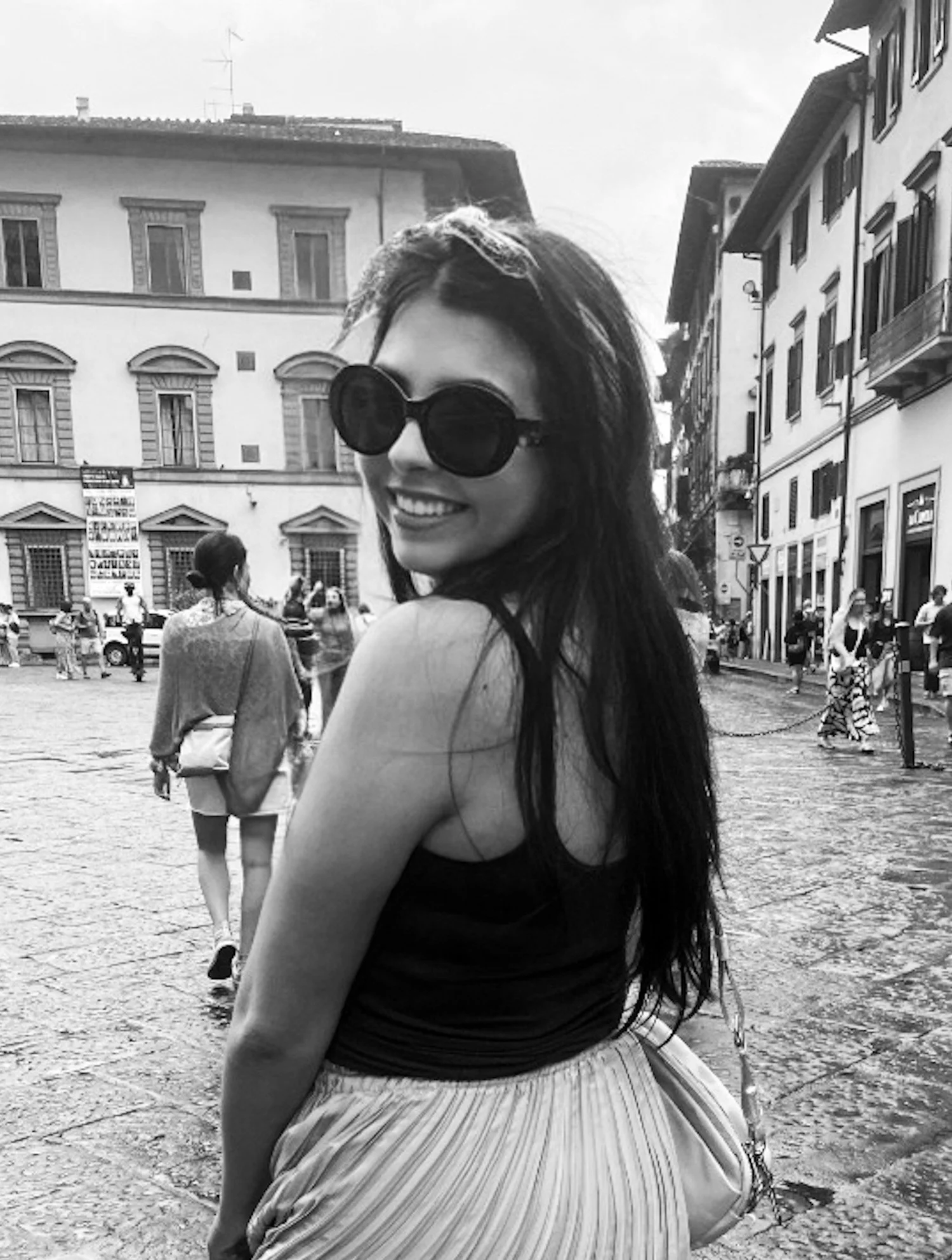 Monica Mercuri - Writer and Editor