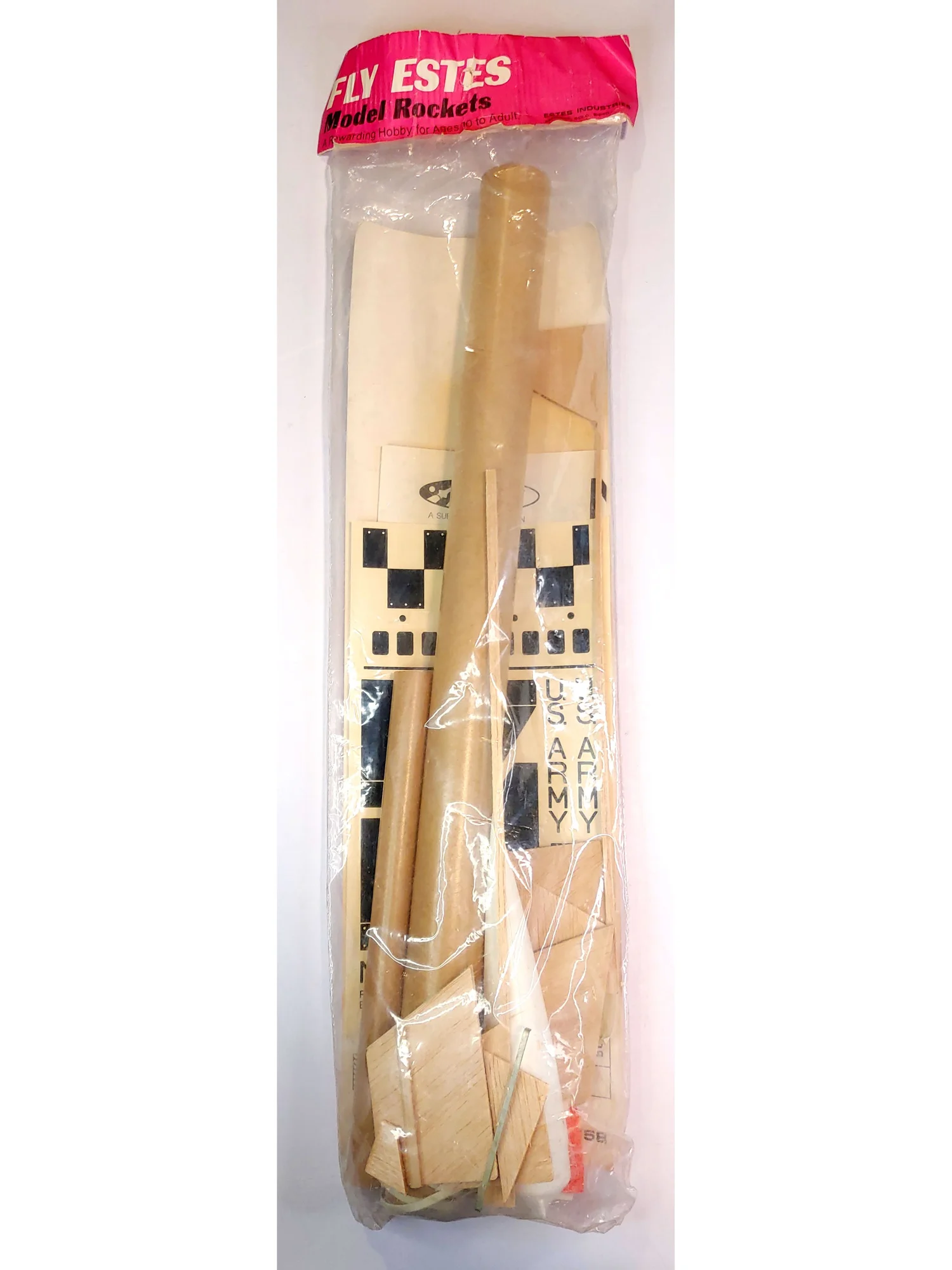 Buy Estes Pro Series Jayhawk Flying Model Rocket Kit - #2085 — Launch ...