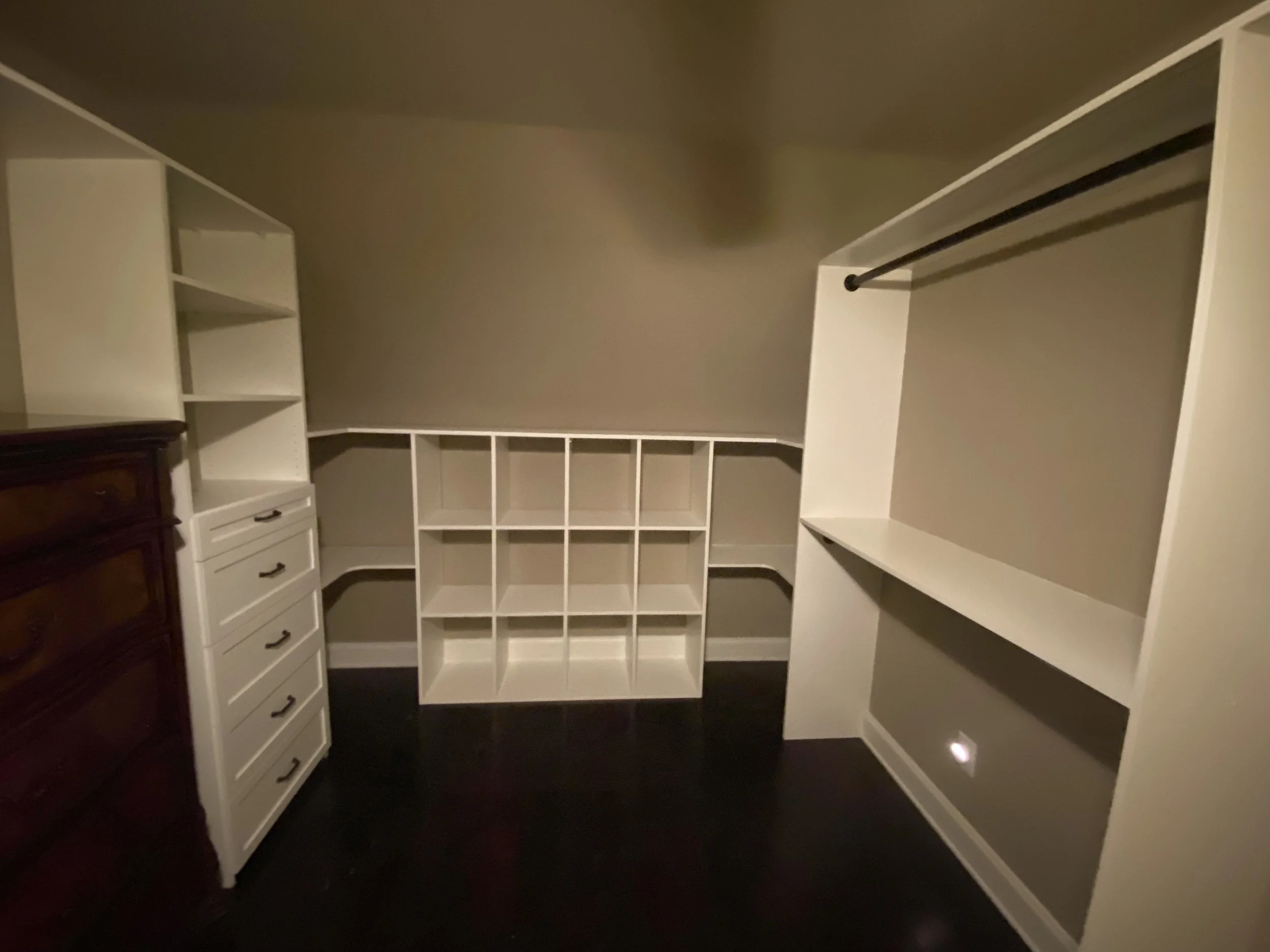 We Build Closets