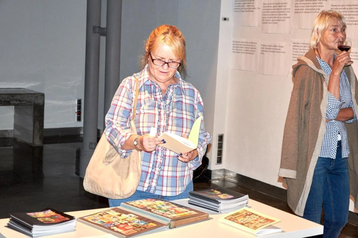 Nerve War/Wojna Nerwów — Nicholas Vaughan