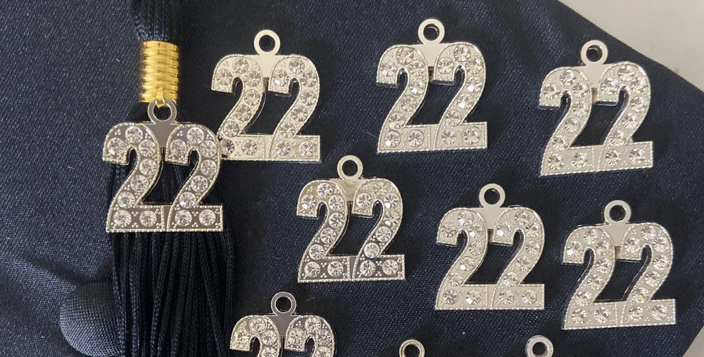 Graduation Tassel Removable Year Charm - Senior — Graduations Now